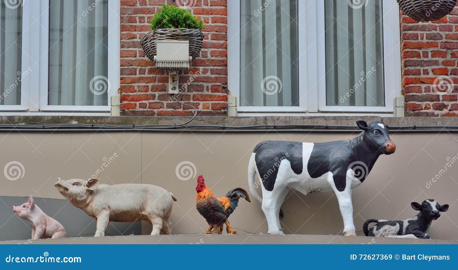 Statue of farm animals stock image. Image of animal, funny - 72627369
