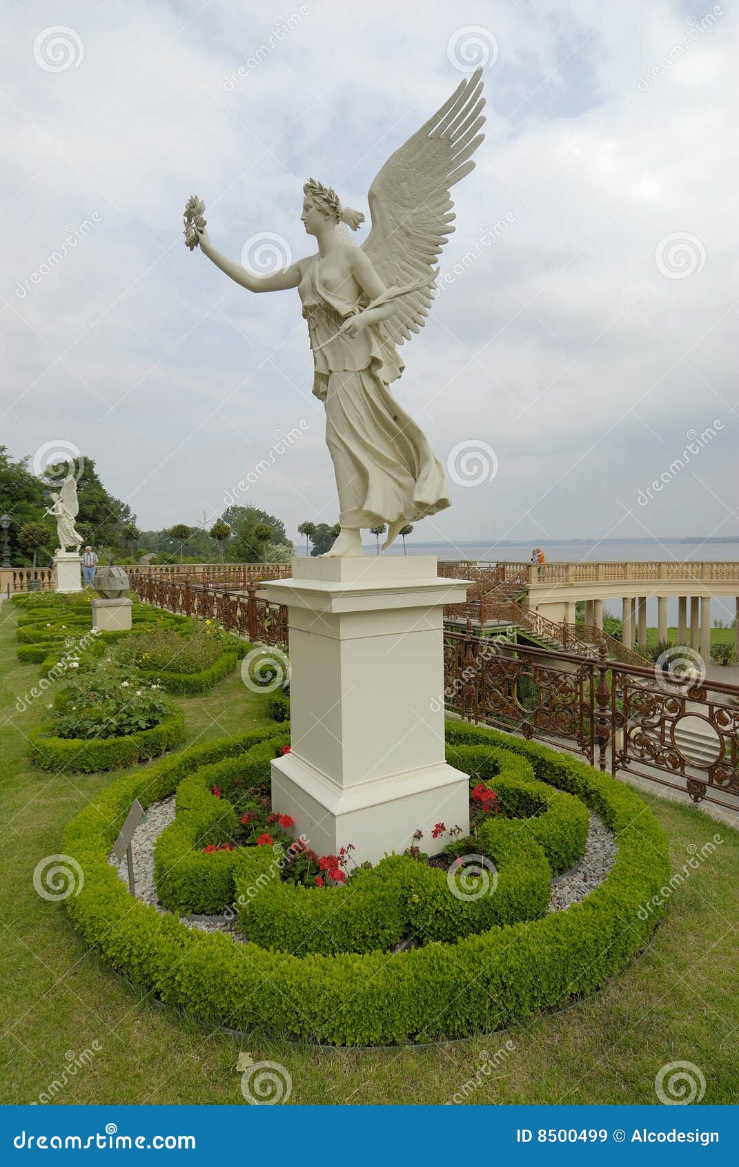 Statue and garden stock image. Image of marble, plants - 8500499