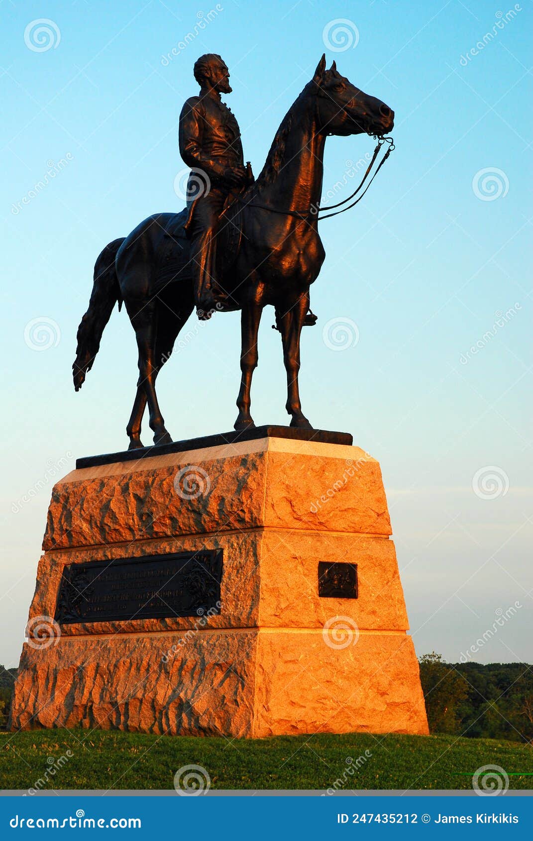 A Statue of General Meade in Gettysburg National Battlefield Editorial ...