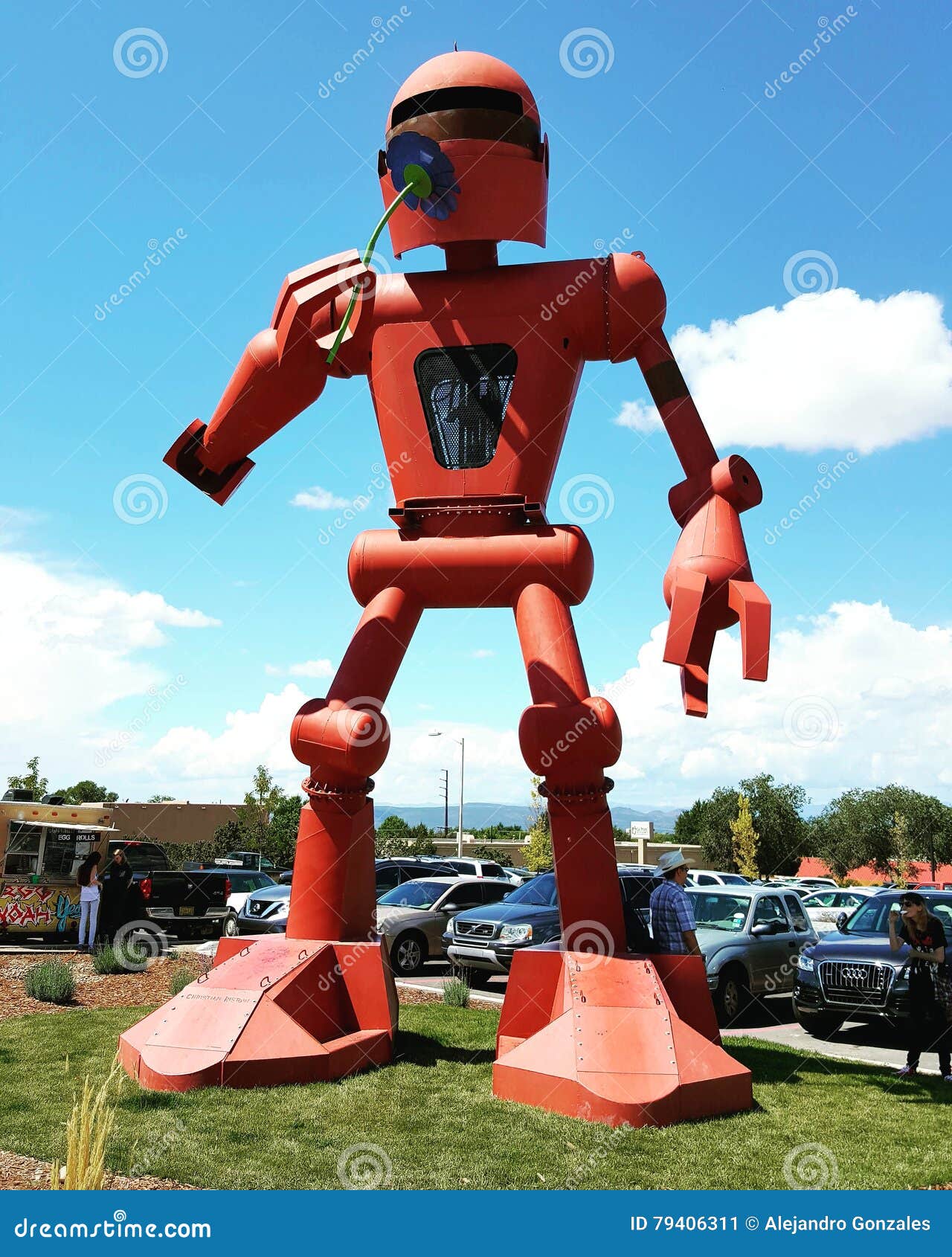 Statue editorial photo. Image of robot, giant, sculpture - 79406311