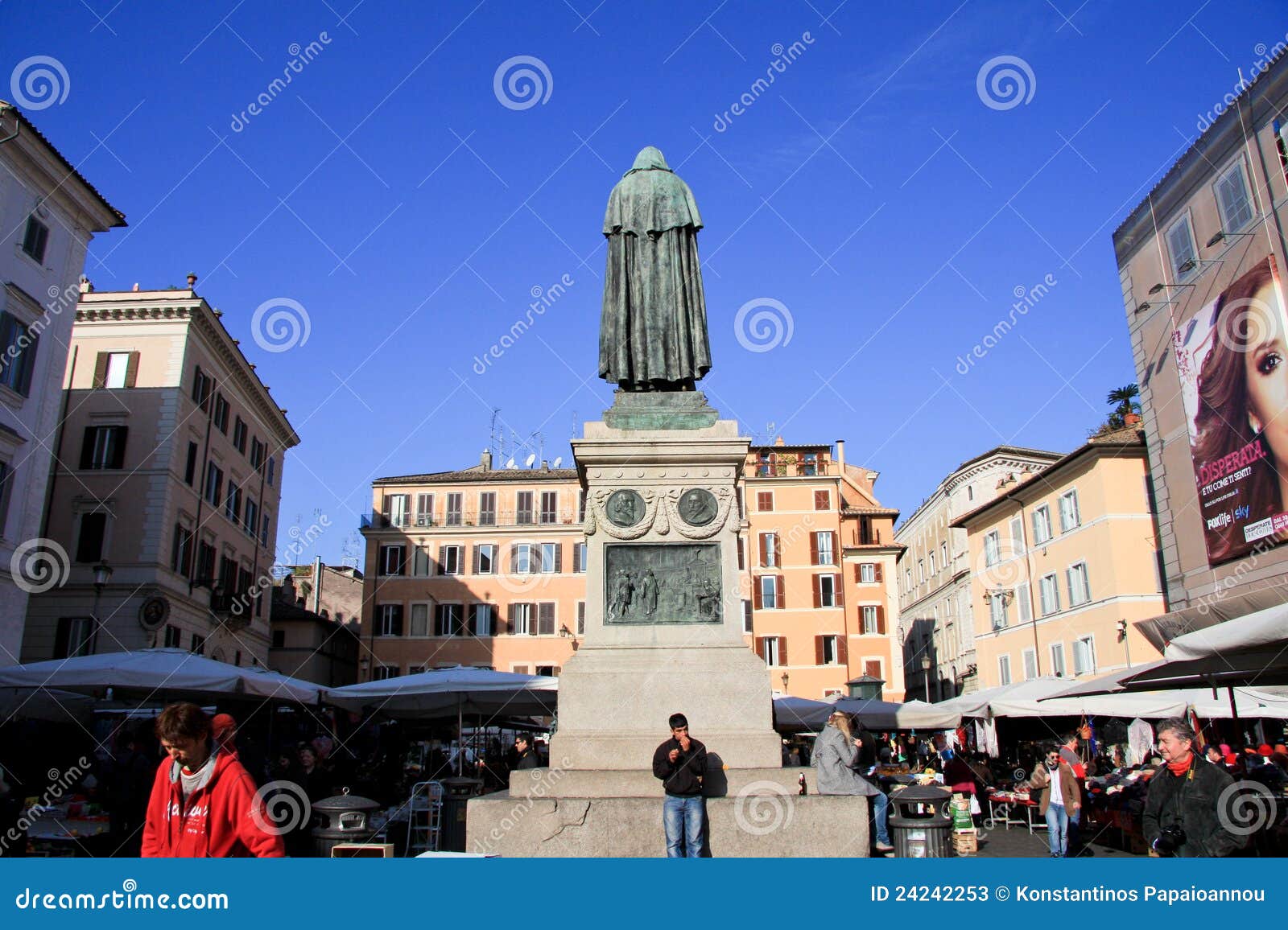 Statue of Giordano Bruno, Rome Editorial Stock Photo - Image of city ...