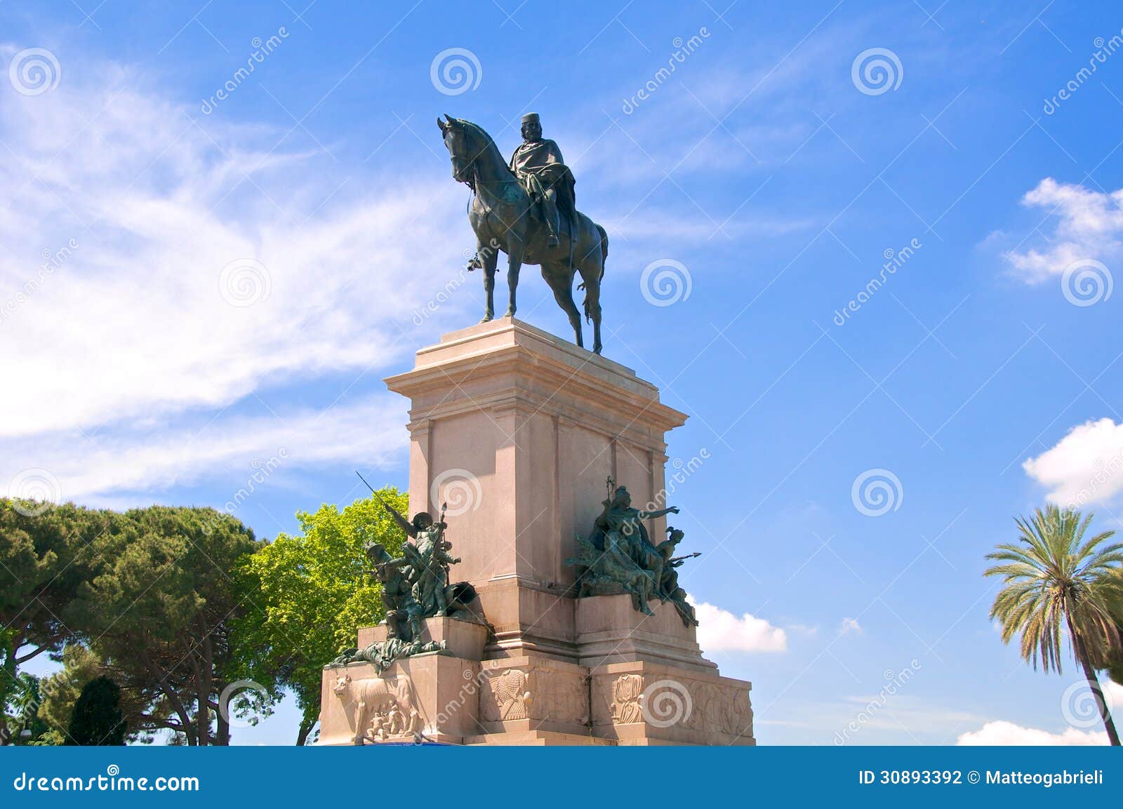 Statue of Giuseppe Garibaldi, Gianicolo,Roma, Italy Stock Photo - Image ...