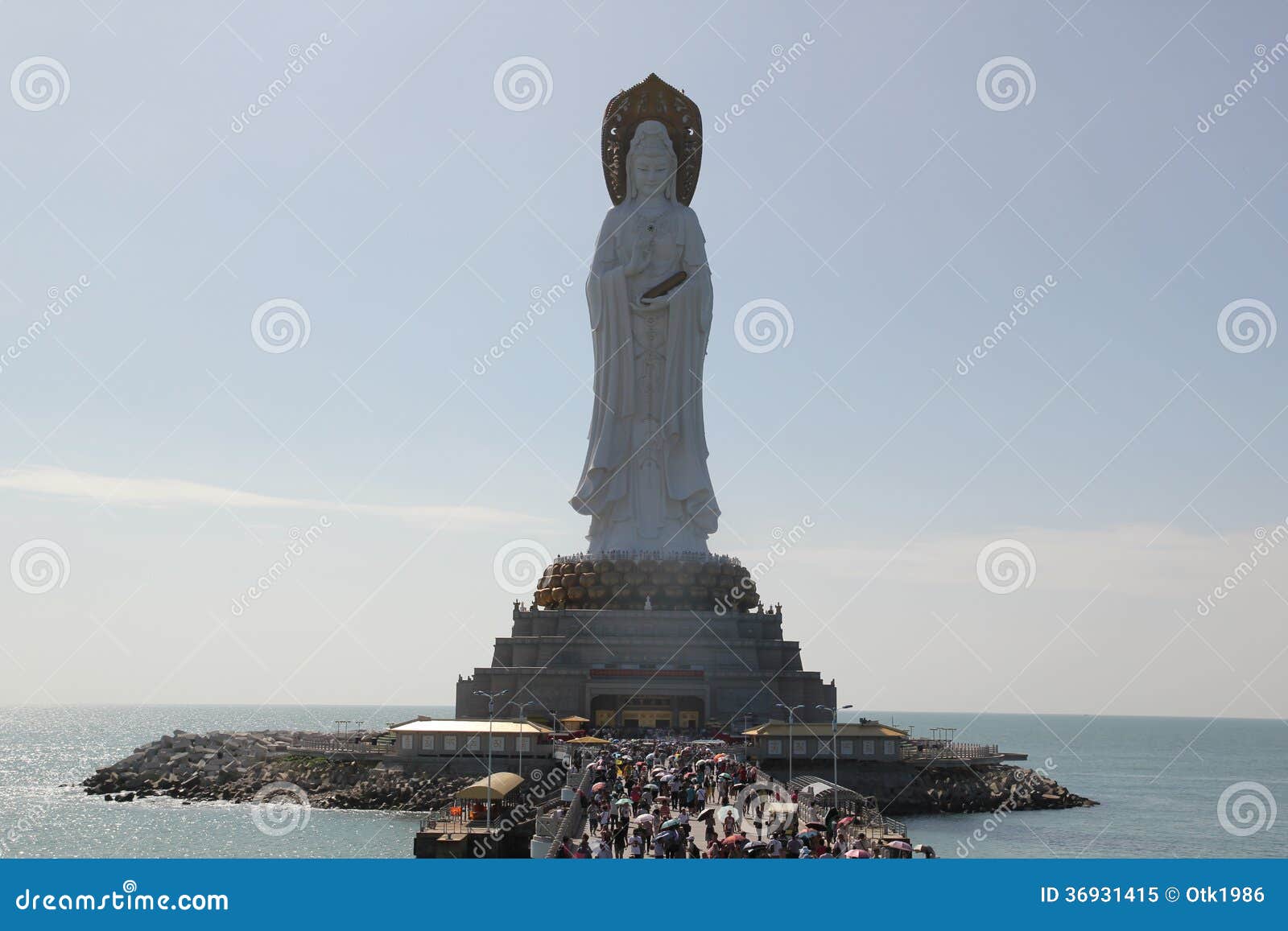 Statue of the Goddess of Guanyin on Hainan Editorial Image - Image of ...