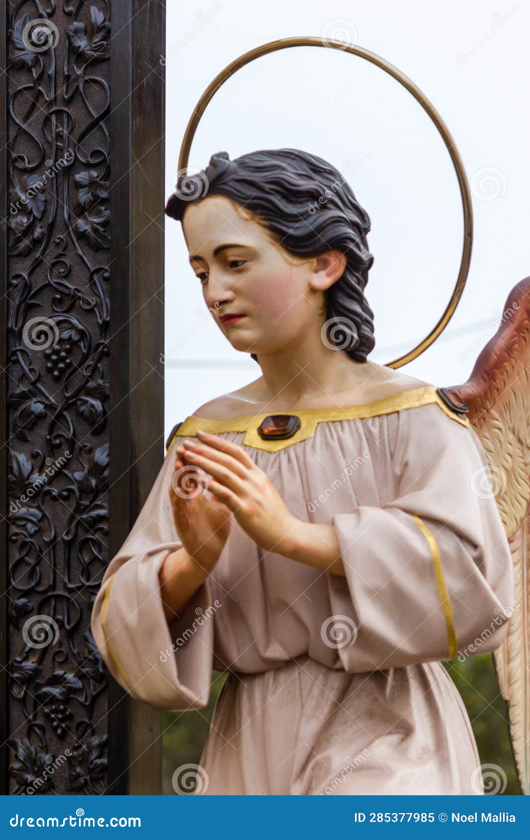 A statue of good Friday stock image. Image of crucifixion - 285377985