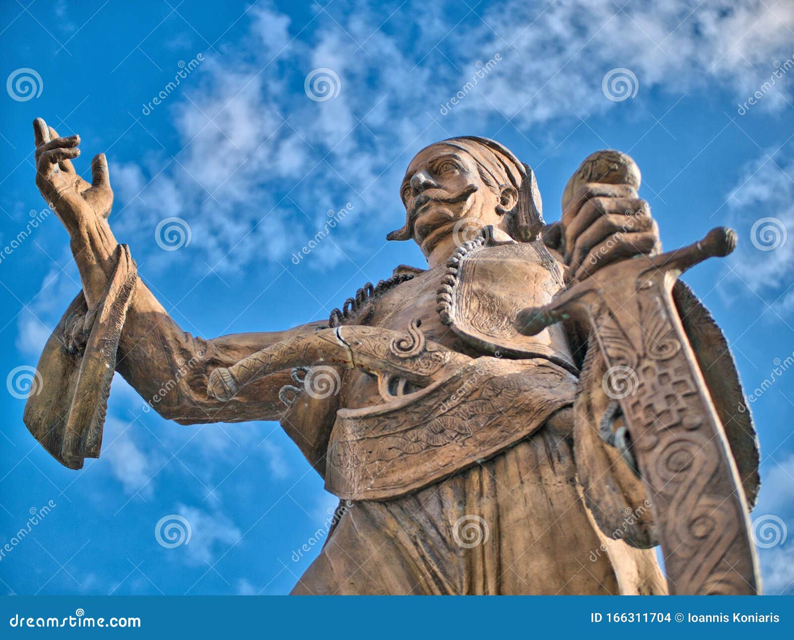 Statue of a Hero in a Square Stock Photo - Image of stone, hero: 166311704