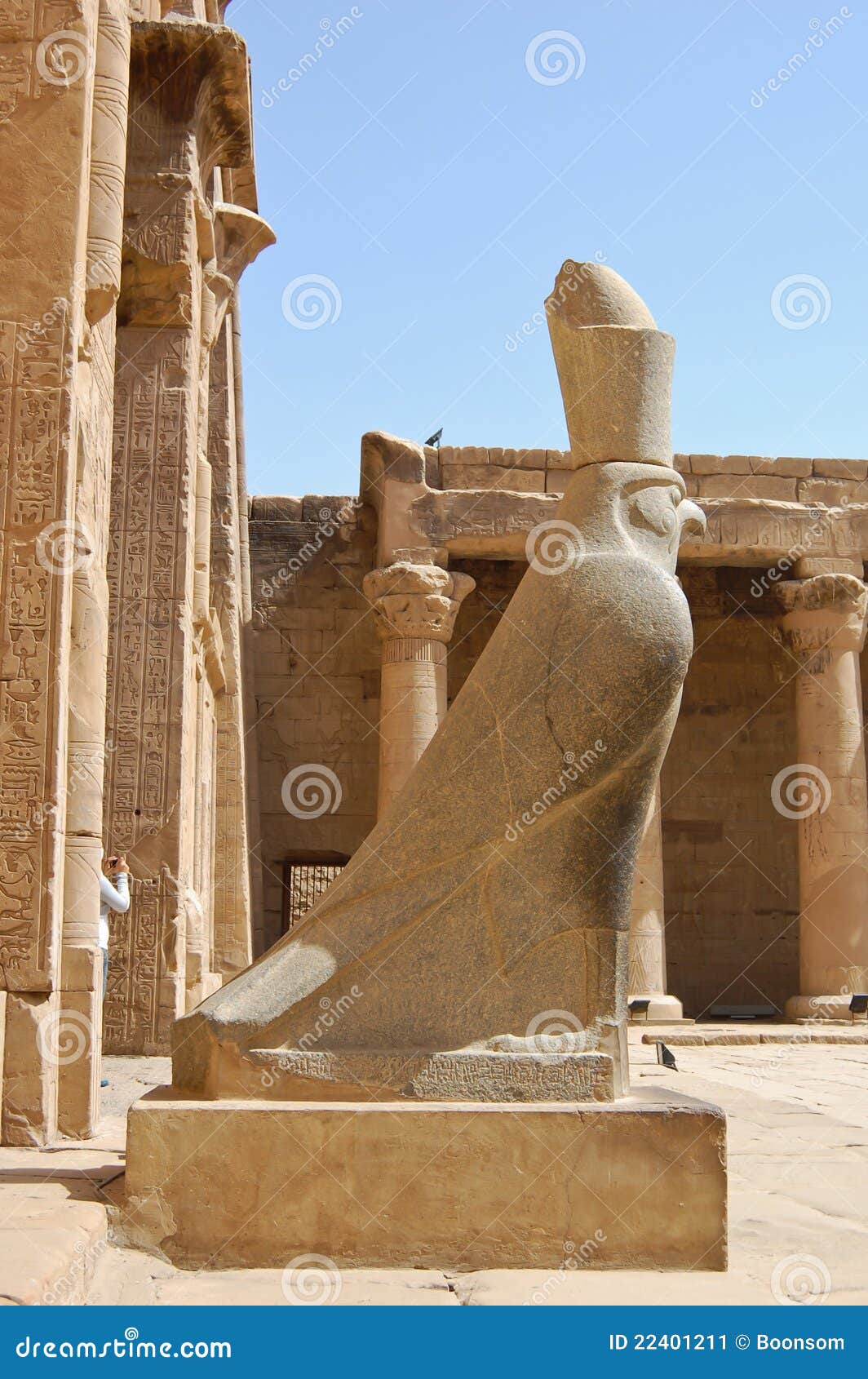 Statue Of Horus In Edfu Temple, Egypt Stock Photography | CartoonDealer ...