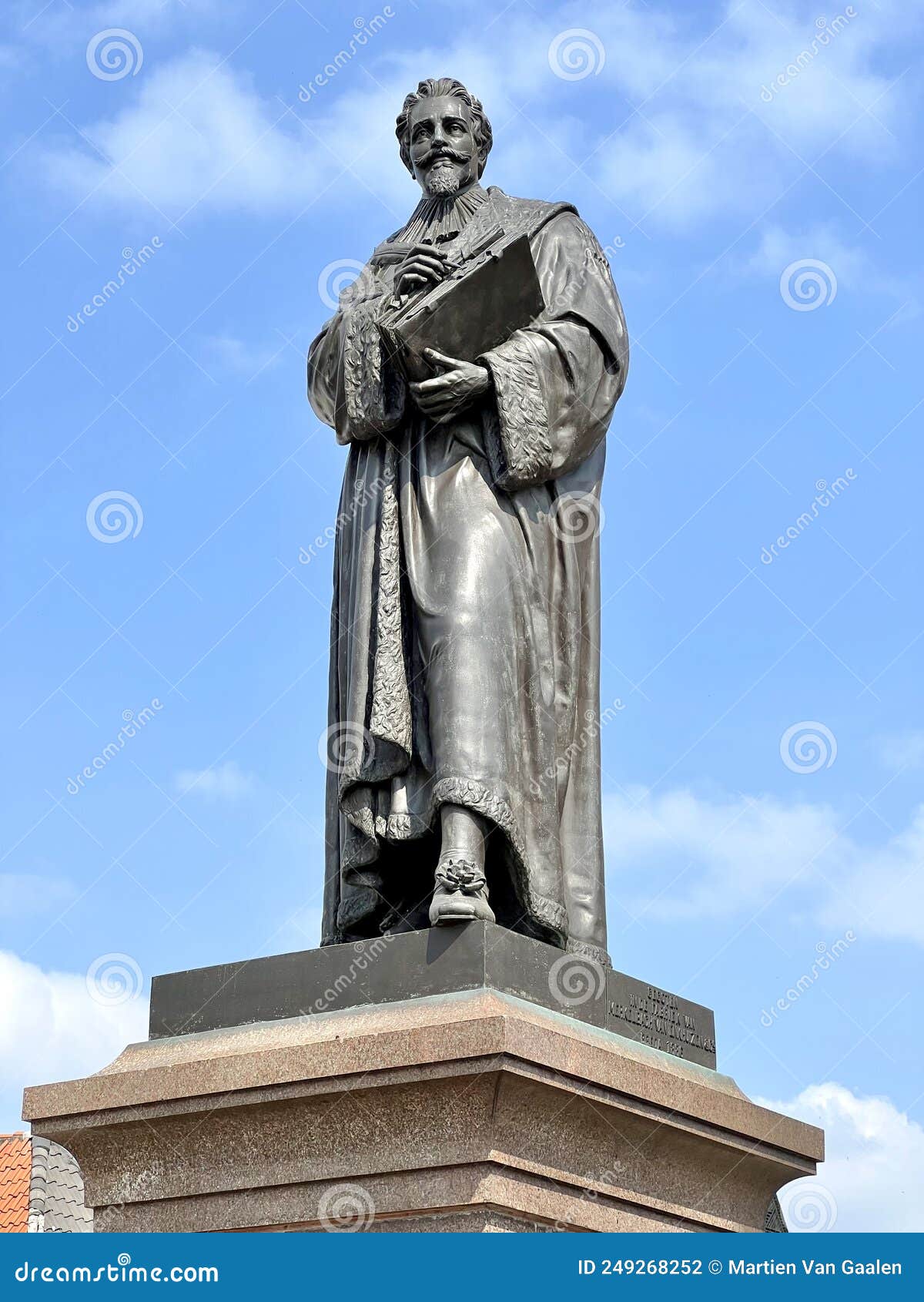 Statue of Hugo Grotius, Hugo De Groot. Editorial Photography - Image of ...