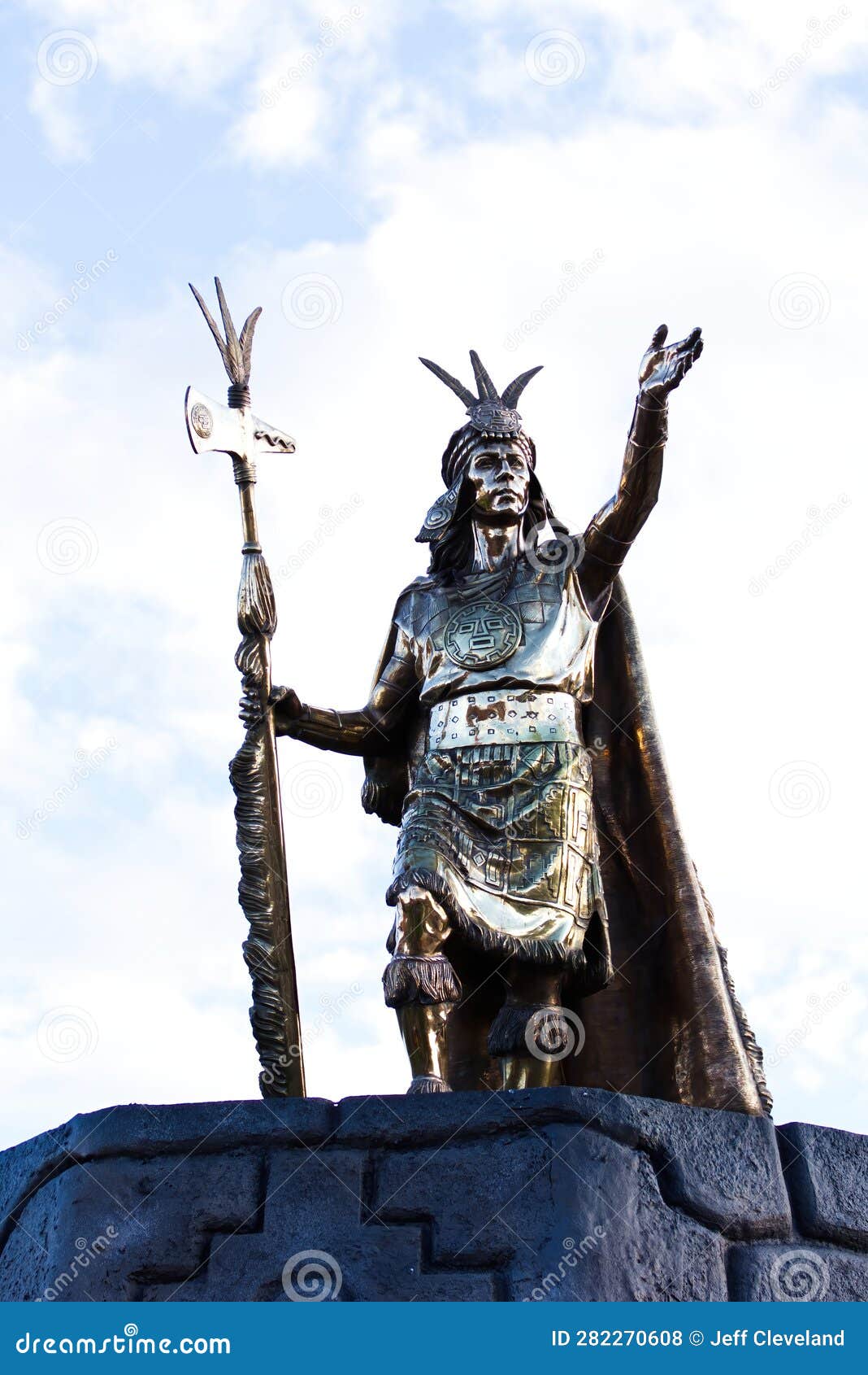 Statue of Inca Leader in Main Square Cusco Peru Stock Photo - Image of ...