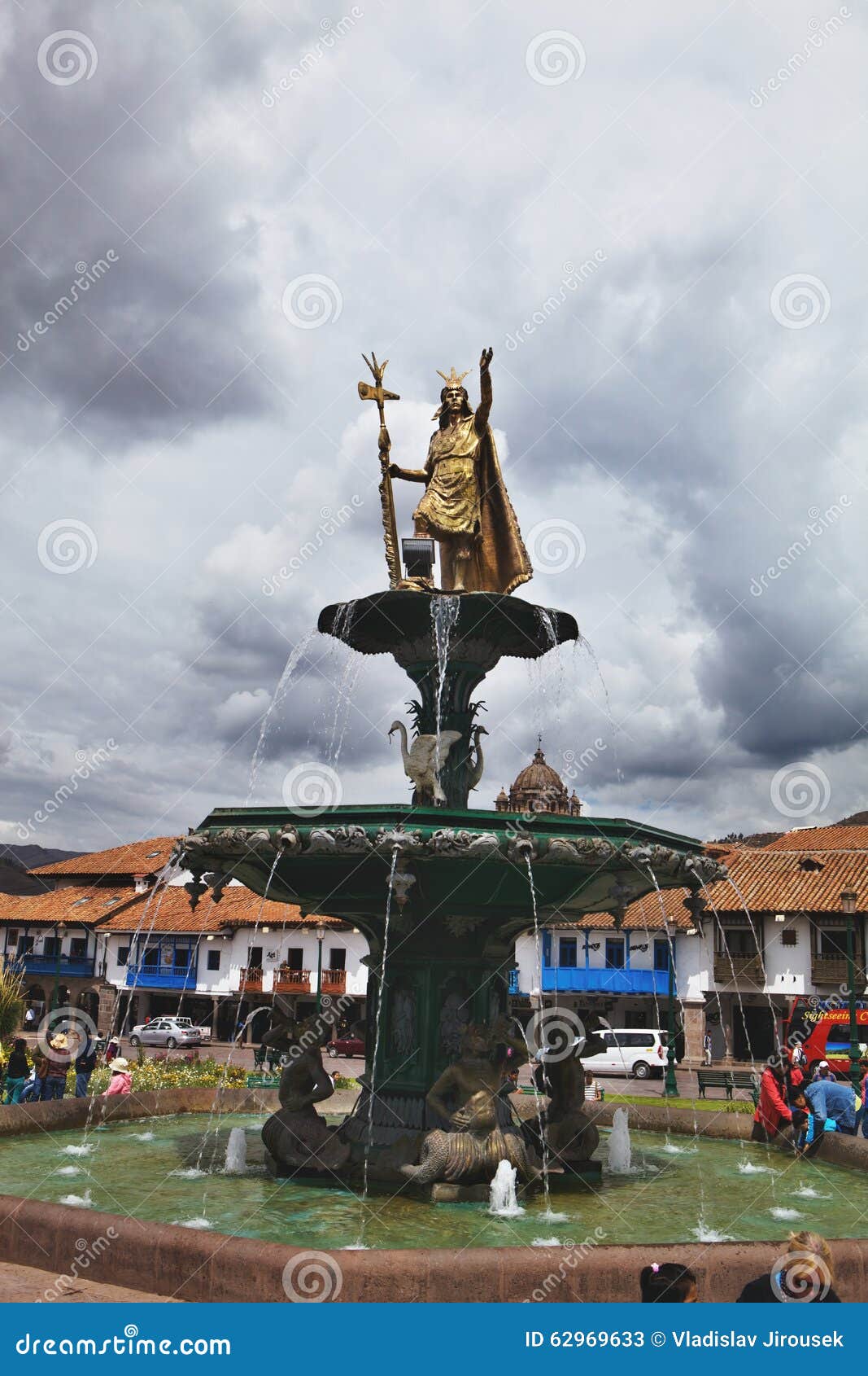 Statue Inka Square Cusco, Peru Stockbild - Bild von piazza, spanisch ...