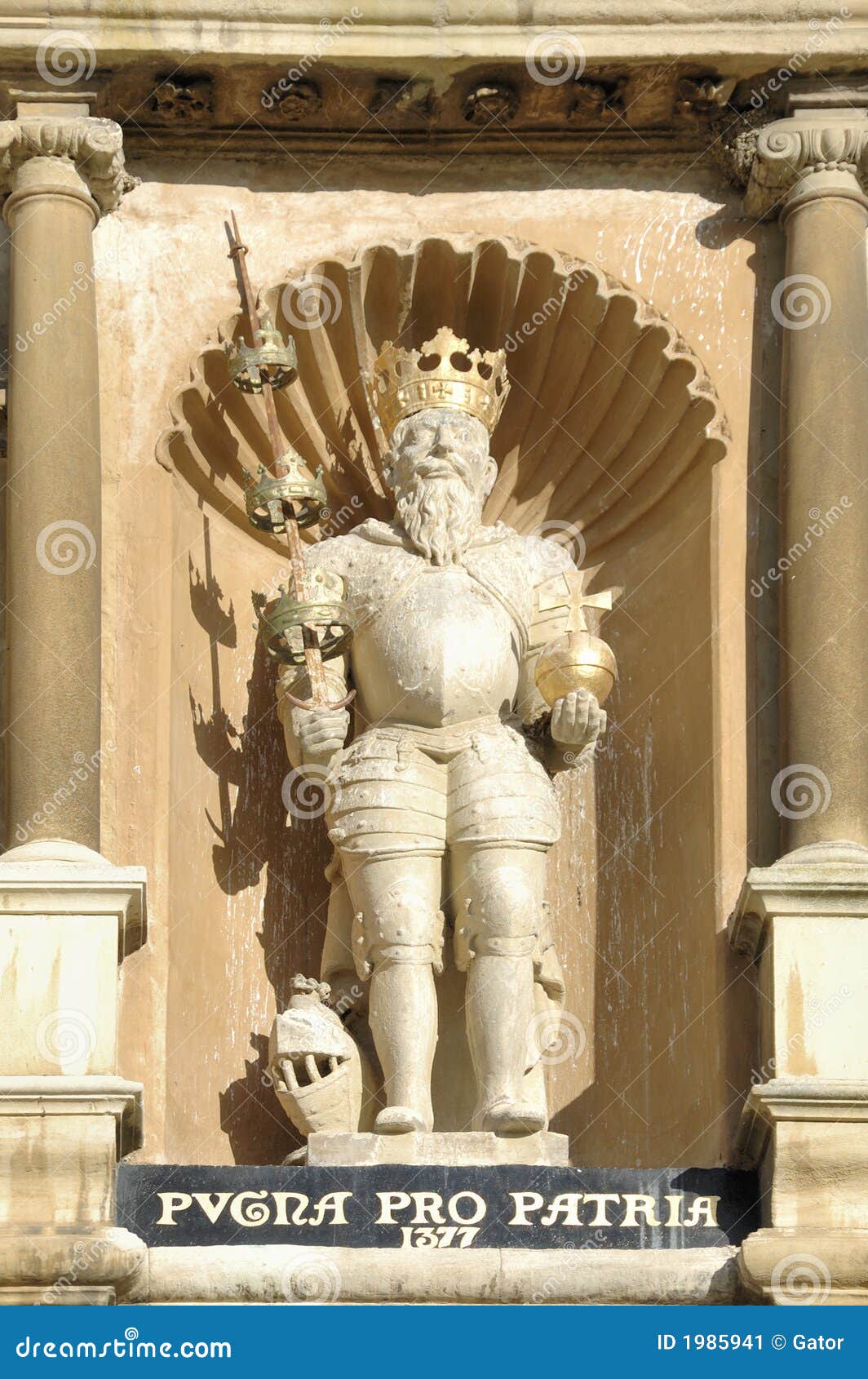 Statue of King James I, Cambridge, Trinity College Stock Image - Image ...