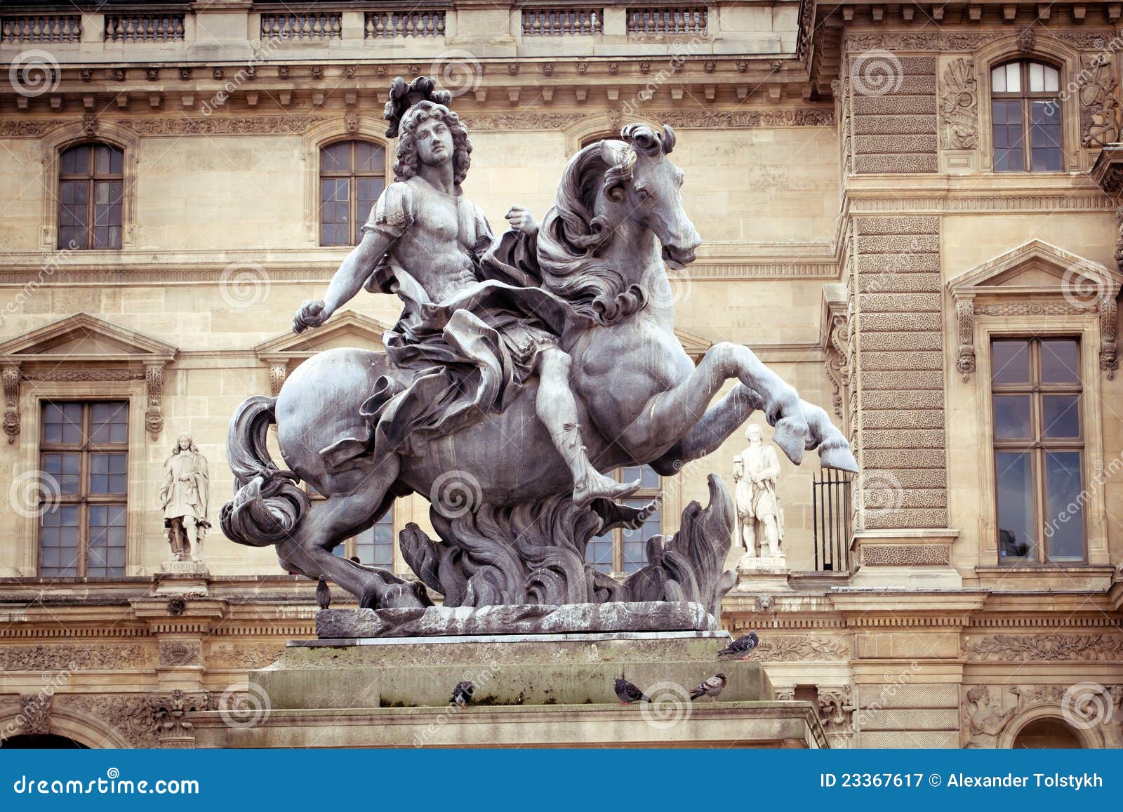 Statue of King Louis at Louvre Museum, Paris Stock Image - Image of ...