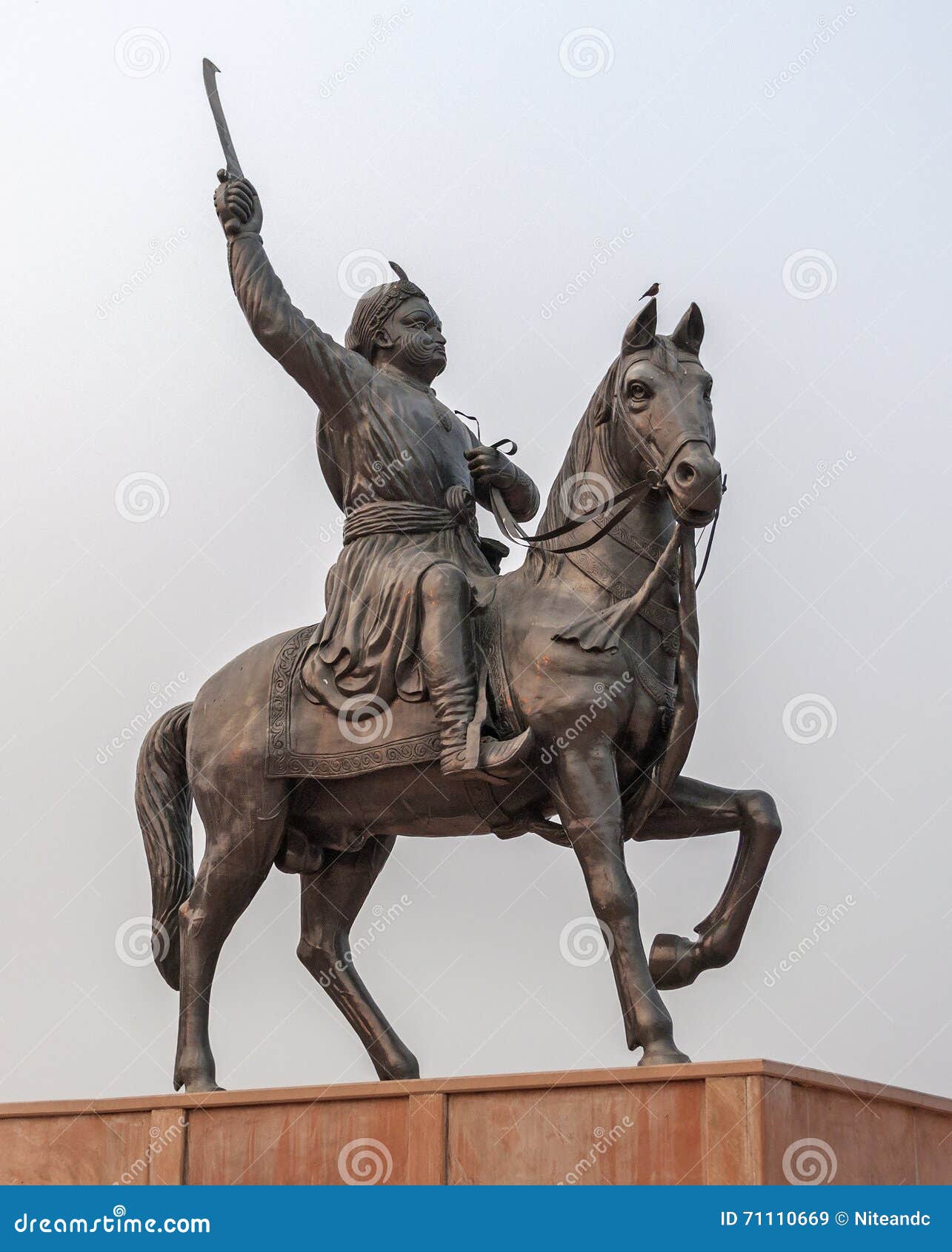 Statue of king stock image. Image of craft, king, india - 71110669