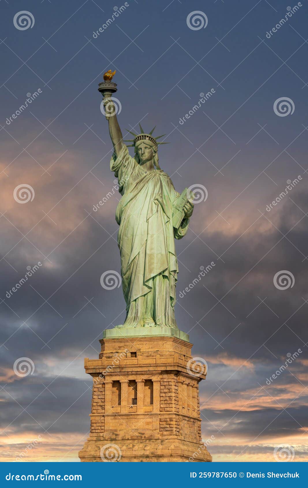 Statue of Liberty Against the Backdrop of Storm Clouds As a Symbol of ...