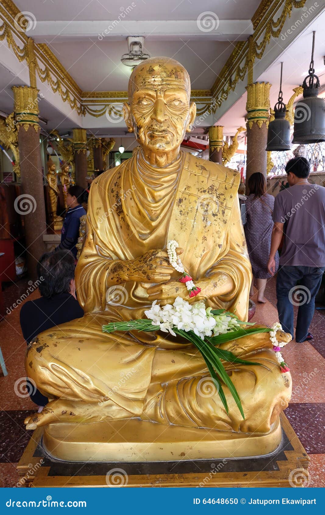 Statue of Luang Pho To editorial image. Image of temple - 64648650