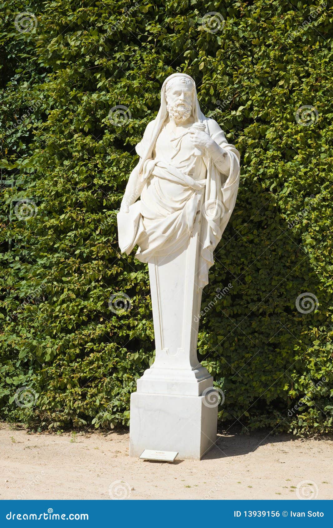 Statue of Lysias in Versailles Stock Photo - Image of versailles, hedge ...