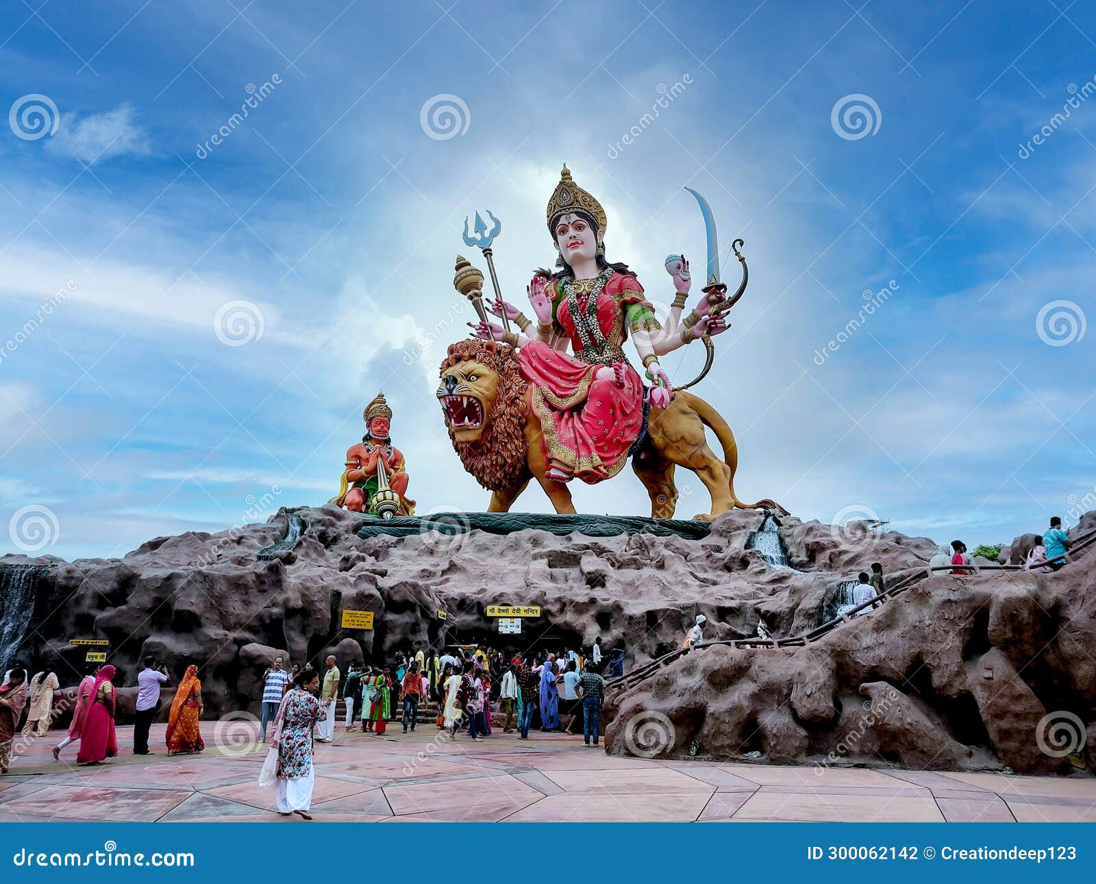 Statue of Maa Vaishno Devi Beautiful Image of Maa Durga with Lion ...