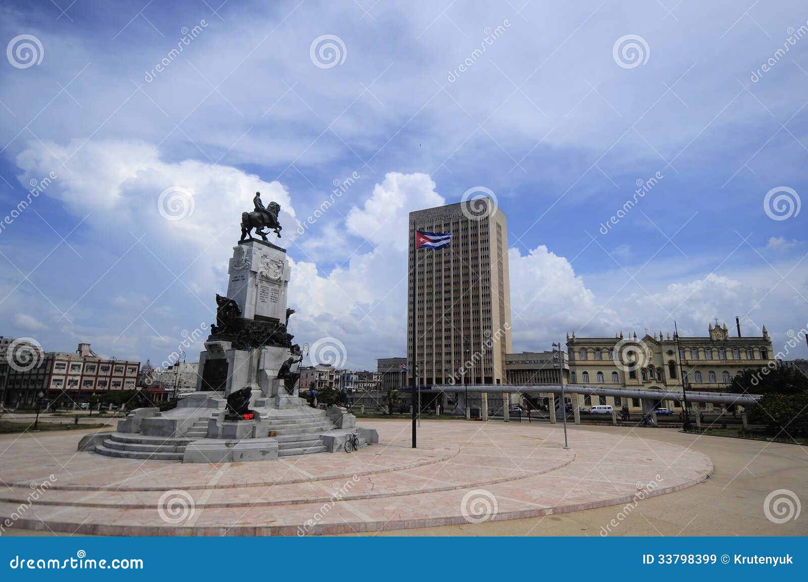 Statue of the Major General Maximo Gomez Stock Image - Image of bronze ...