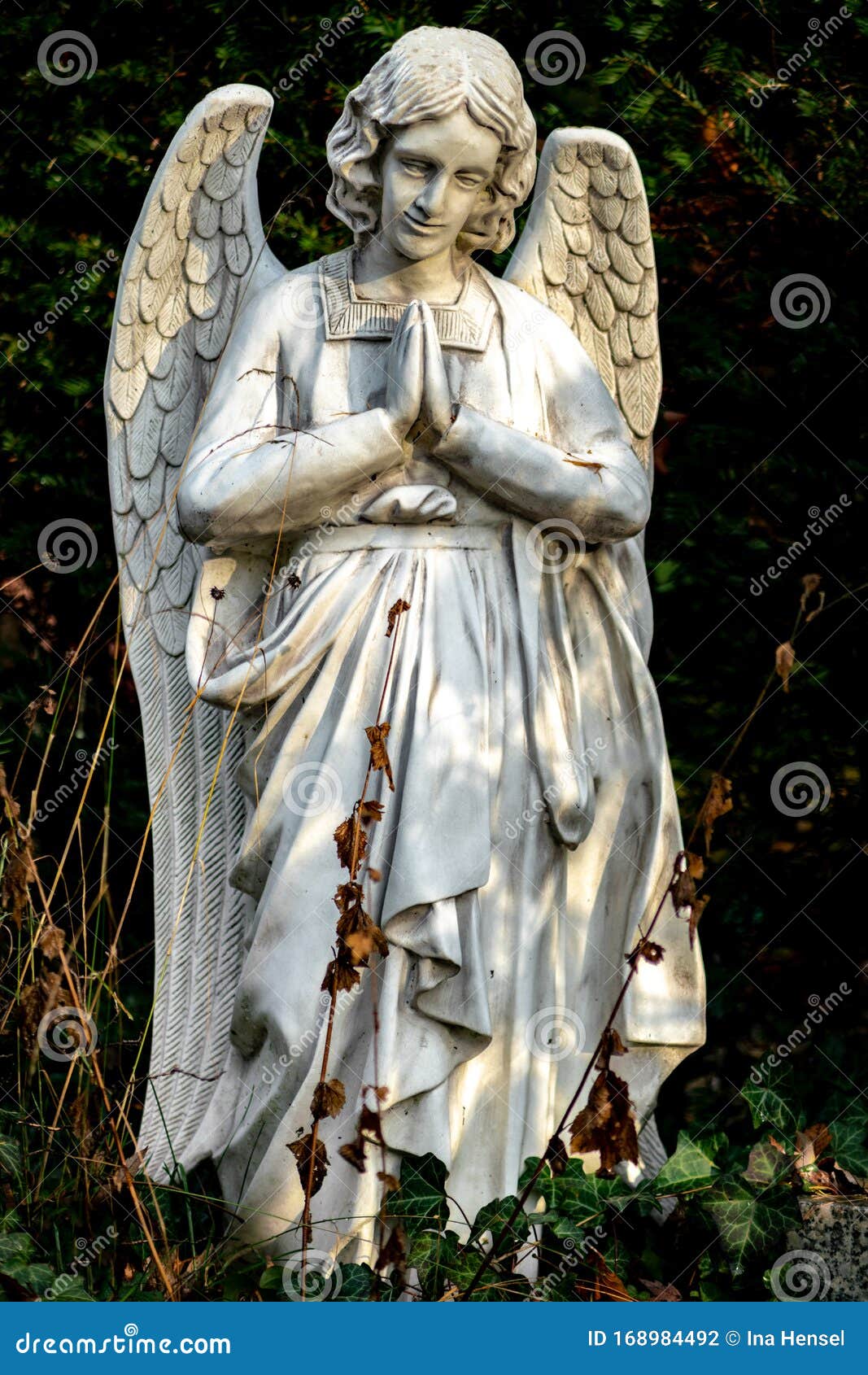Statue of a mourning angel stock photo. Image of berlin - 168984492
