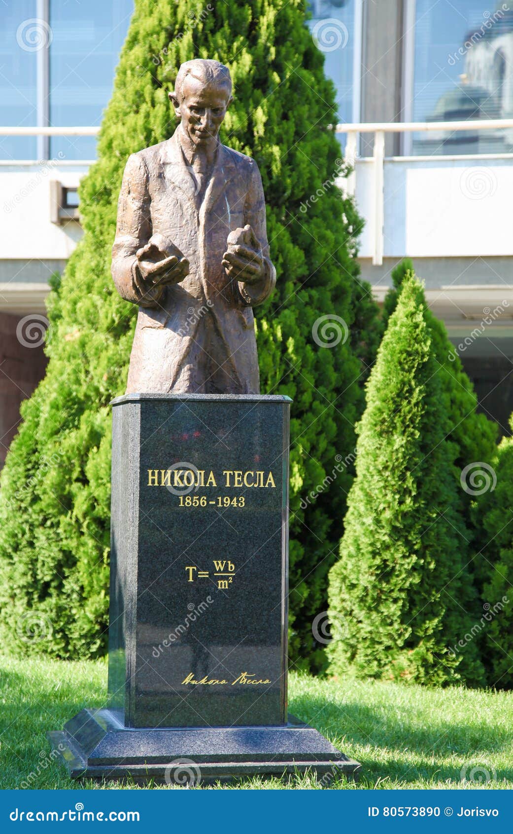 Statue of Nikola Tesla in Belgrade Editorial Image - Image of physicist ... Statue of Nikola Tesla in Belgrade Editorial Image - Image of physicist ...