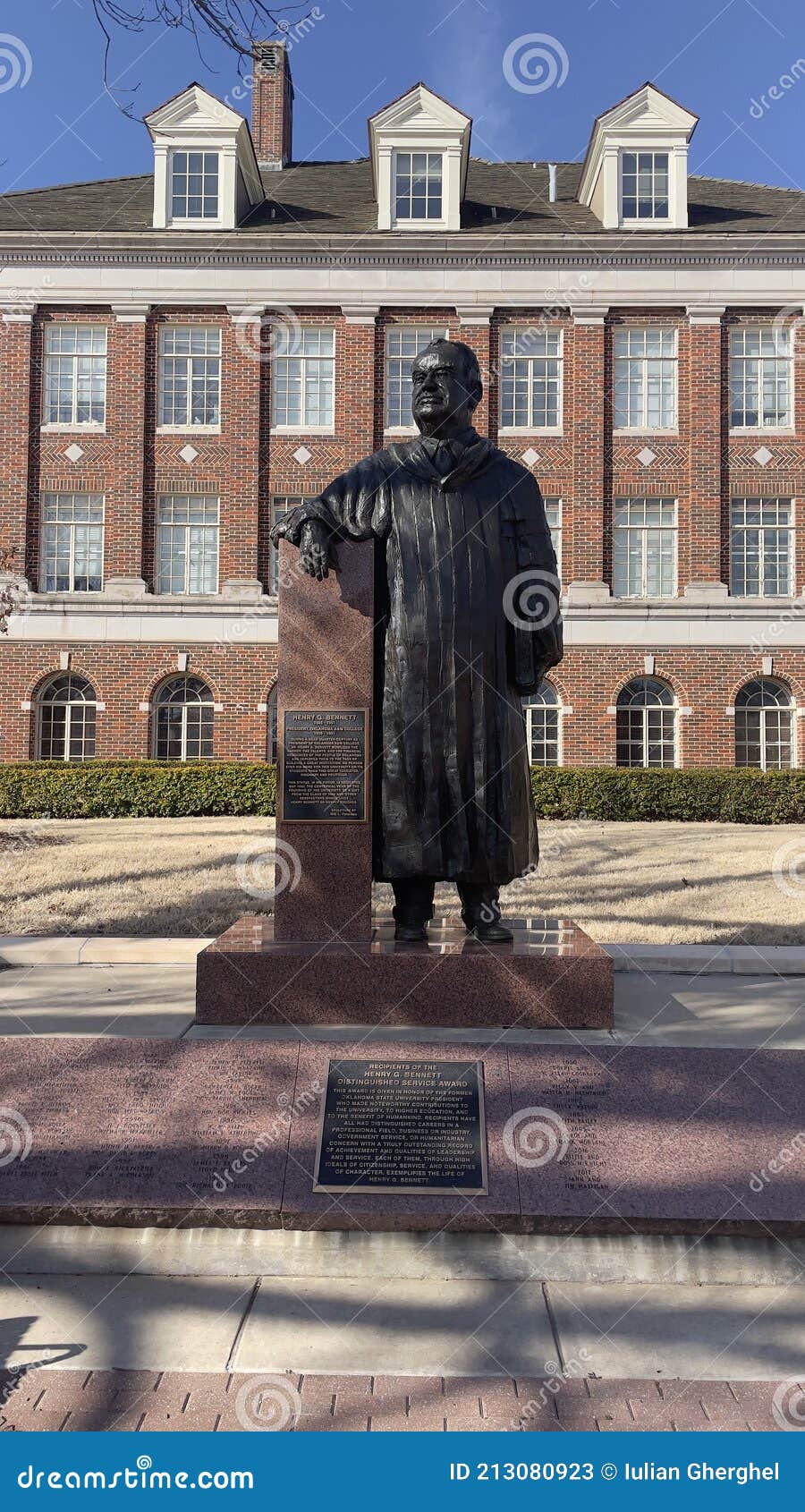 Statue - Oklahoma State University - Stillwater Stock Image - Image of ...