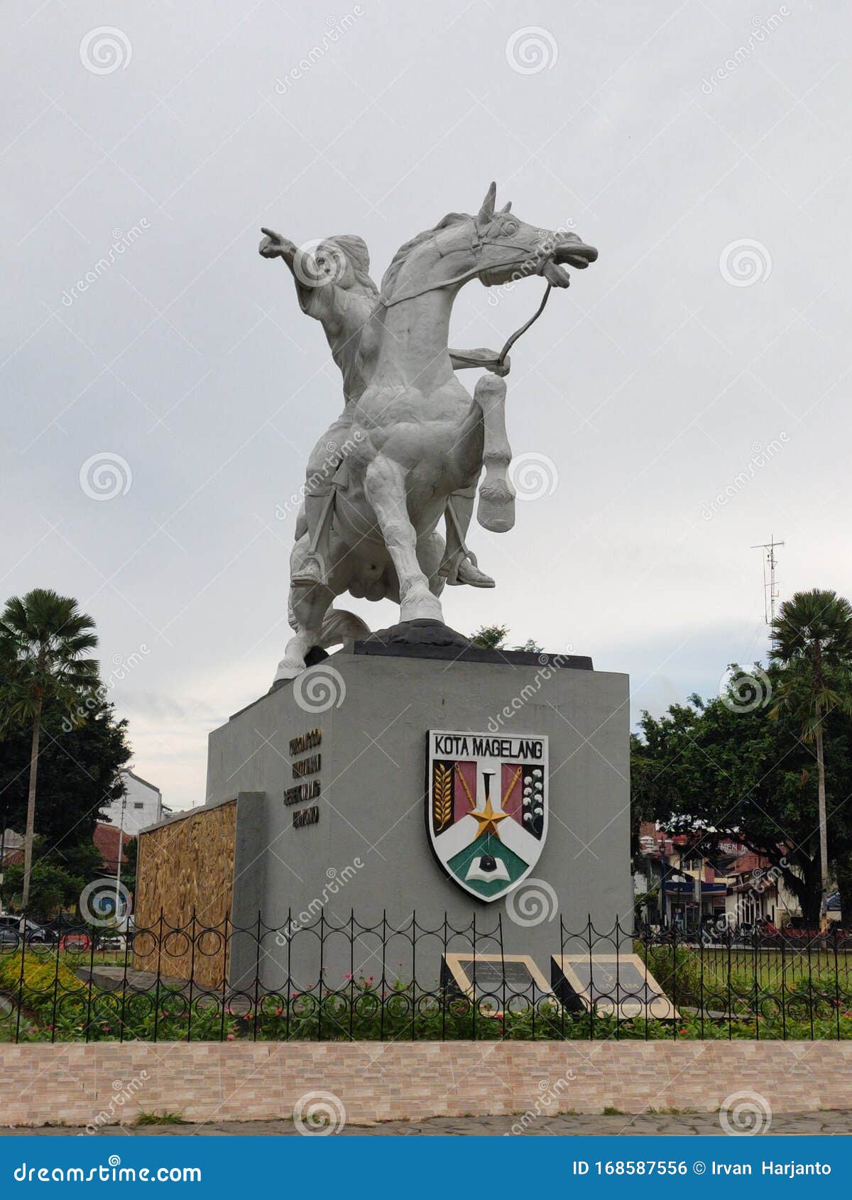 Statue of Prince Diponegoro Editorial Photo - Image of battle, culture ...