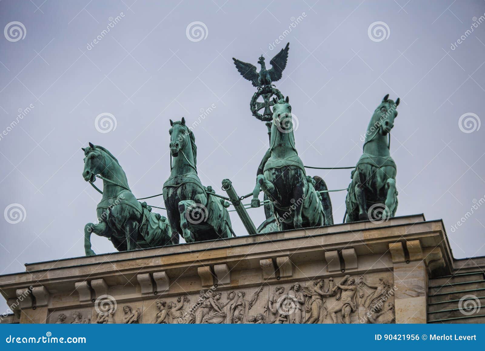 Statue Quadriga on Brandenburg Gate in Berlin Editorial Photo - Image ...