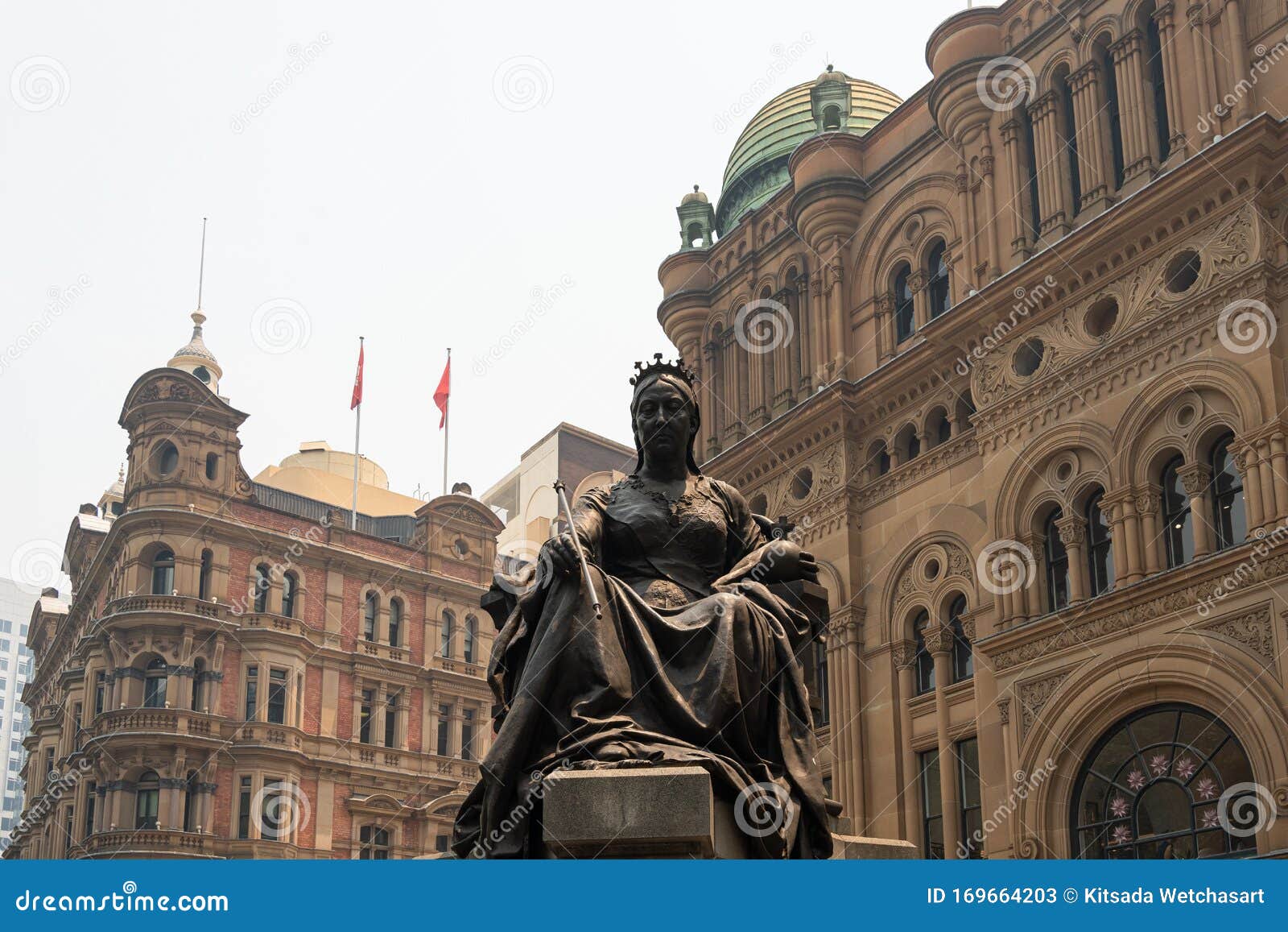 Statue of Queen Victoria in Front of QVB Queen Victoria Building ...