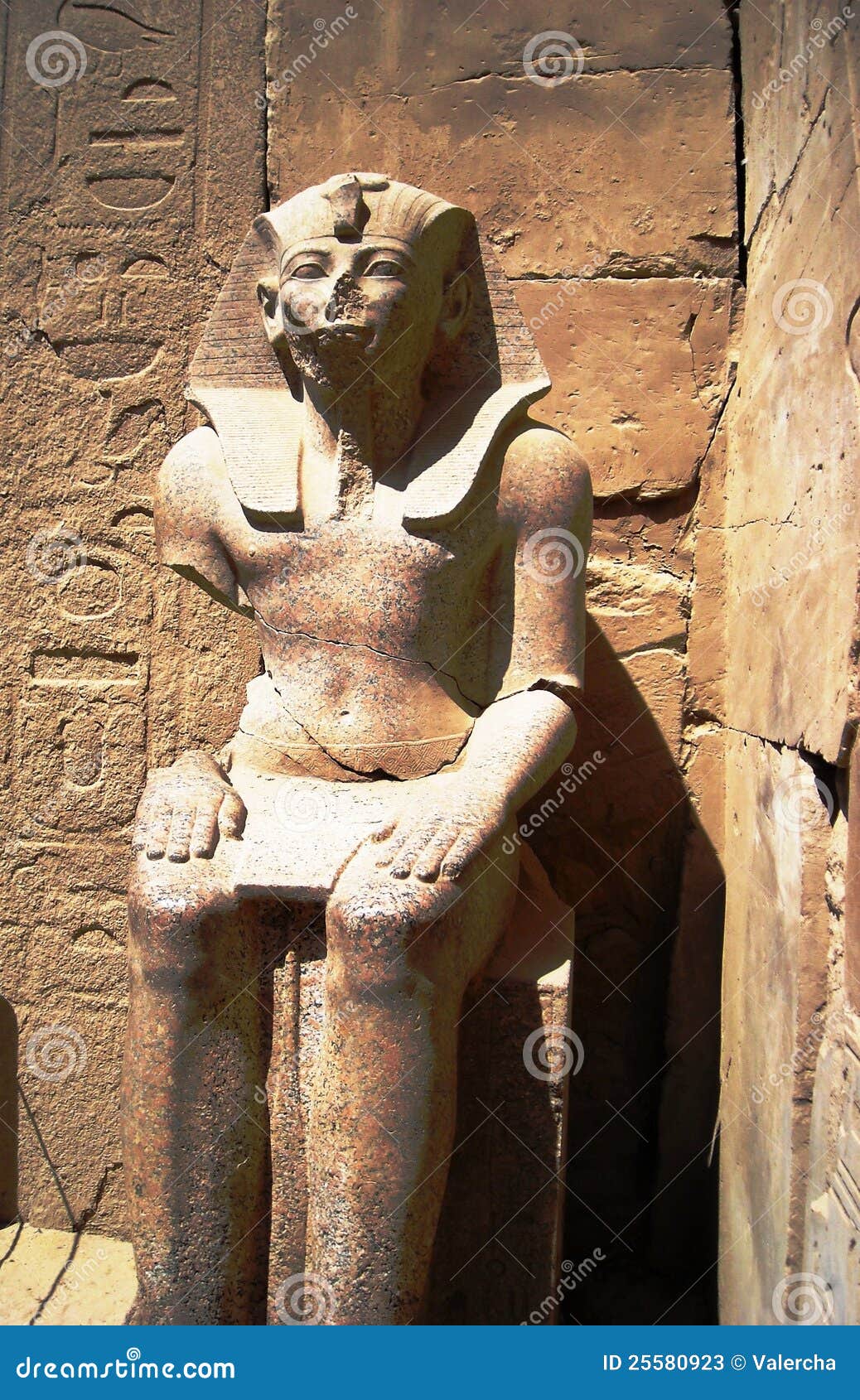 Statue of Ramzes 2, Luxor Temple, Egypt Stock Image - Image of africa ...