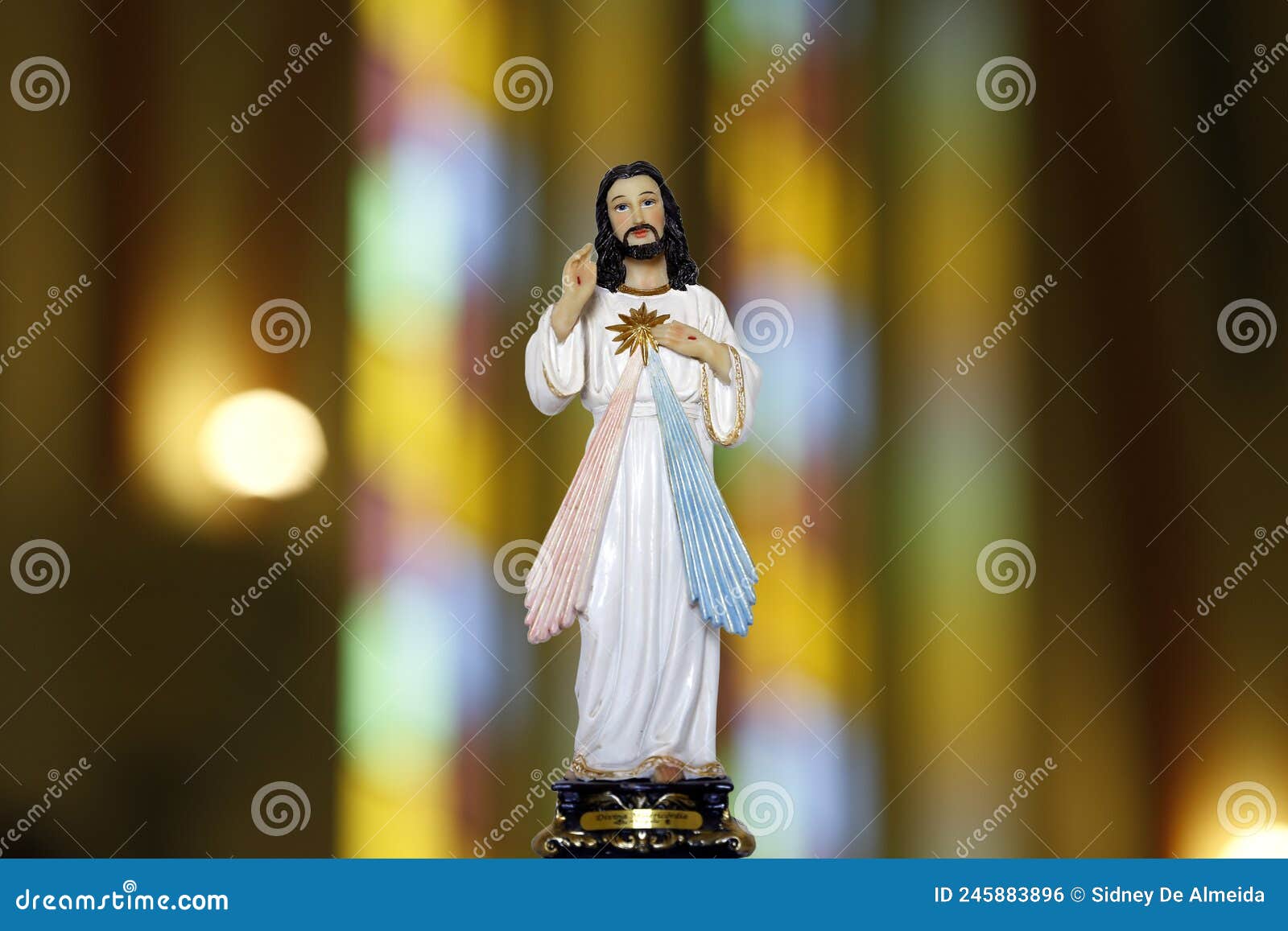 Statue of the Merciful Jesus Stock Photo - Image of avatar, merciful ...