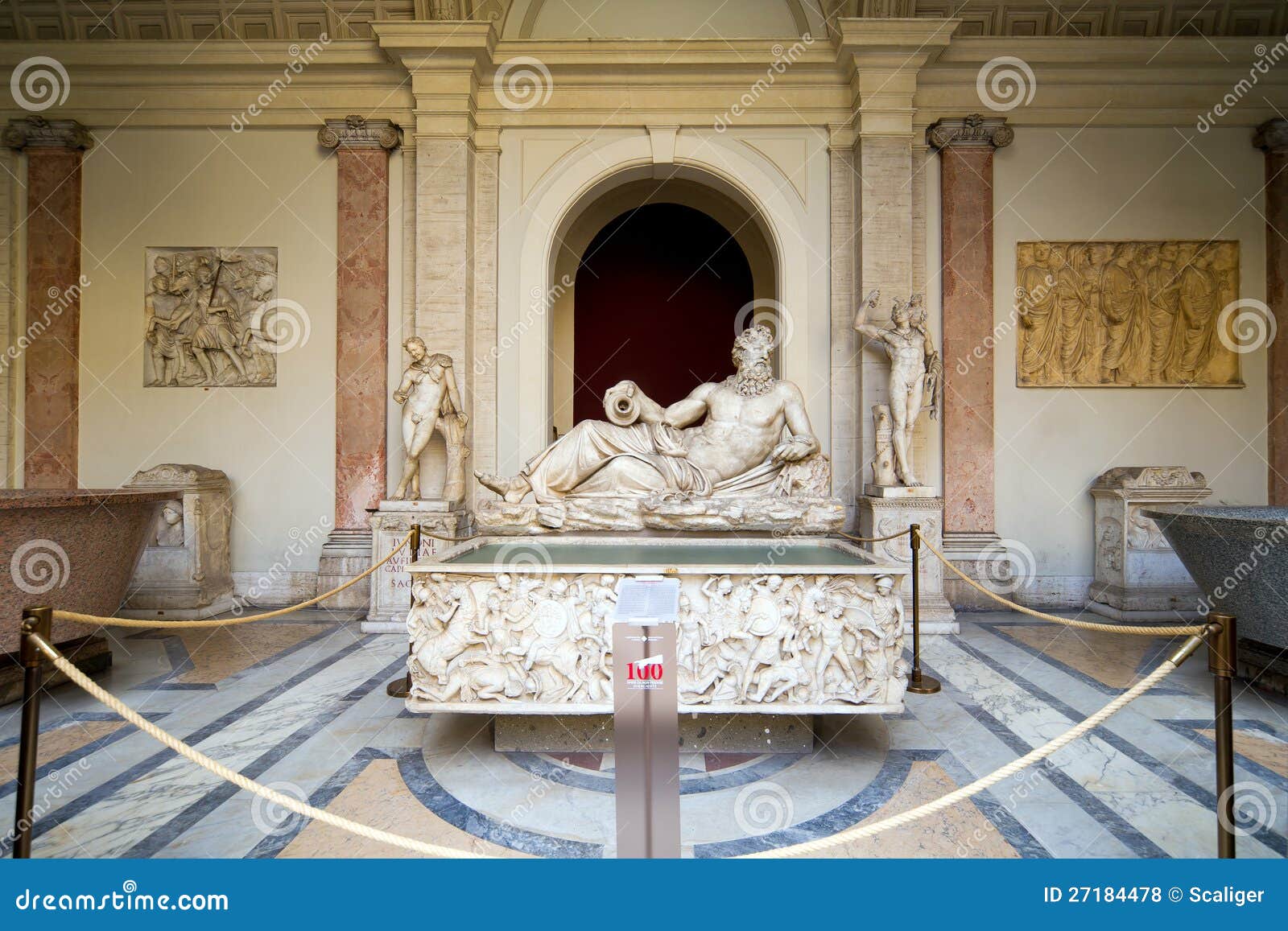 Statue Romane Nel Museo Di Vatican Fotografia Stock Editoriale ...