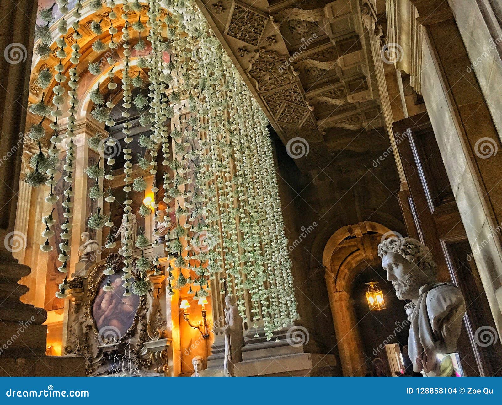 Inside the Castle Howard editorial stock image. Image of inside - 128858104