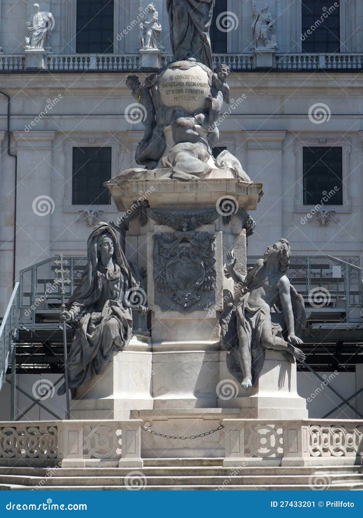 Statue in Salzburg stock image. Image of municipal, civic - 27433201