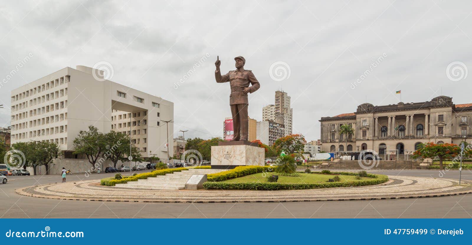 Statue of Samora MoisÃ©s Machel at Independence Square Editorial Stock ...