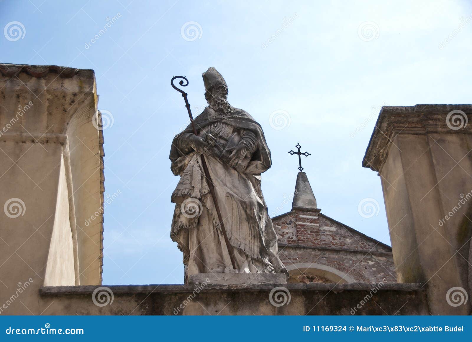 Statue, San Zeno in Oratorio Stock Photo - Image of italia, history ...