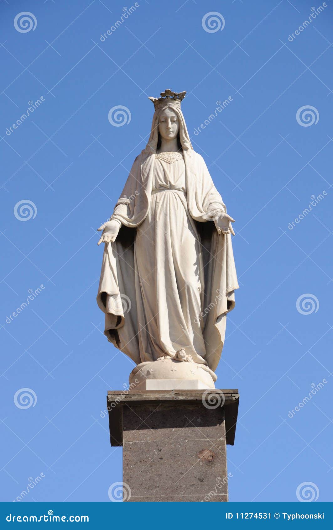 Statue of Santa Maria, Tenerife Spain Stock Image - Image of statue ...