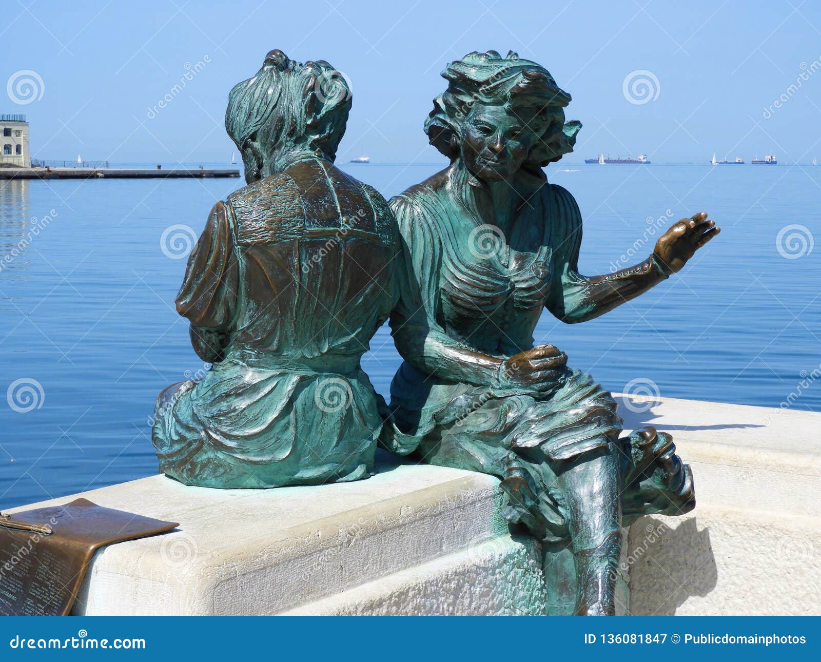 Statue, Sculpture, Monument, Water Picture. Image: 136081847