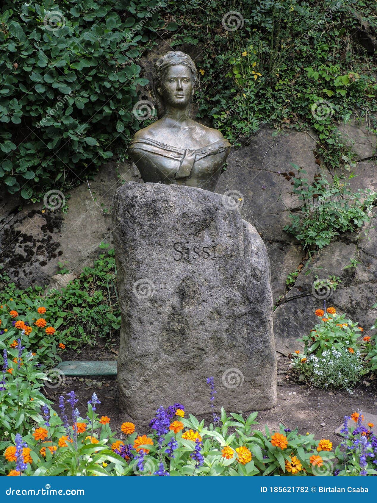 Statue of the Sisi Princess Editorial Photography - Image of sisi ...