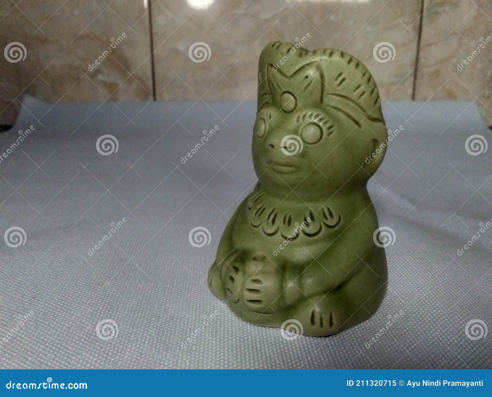 Statue Small Cute and Beautifull Stock Image - Image of sculpture ...