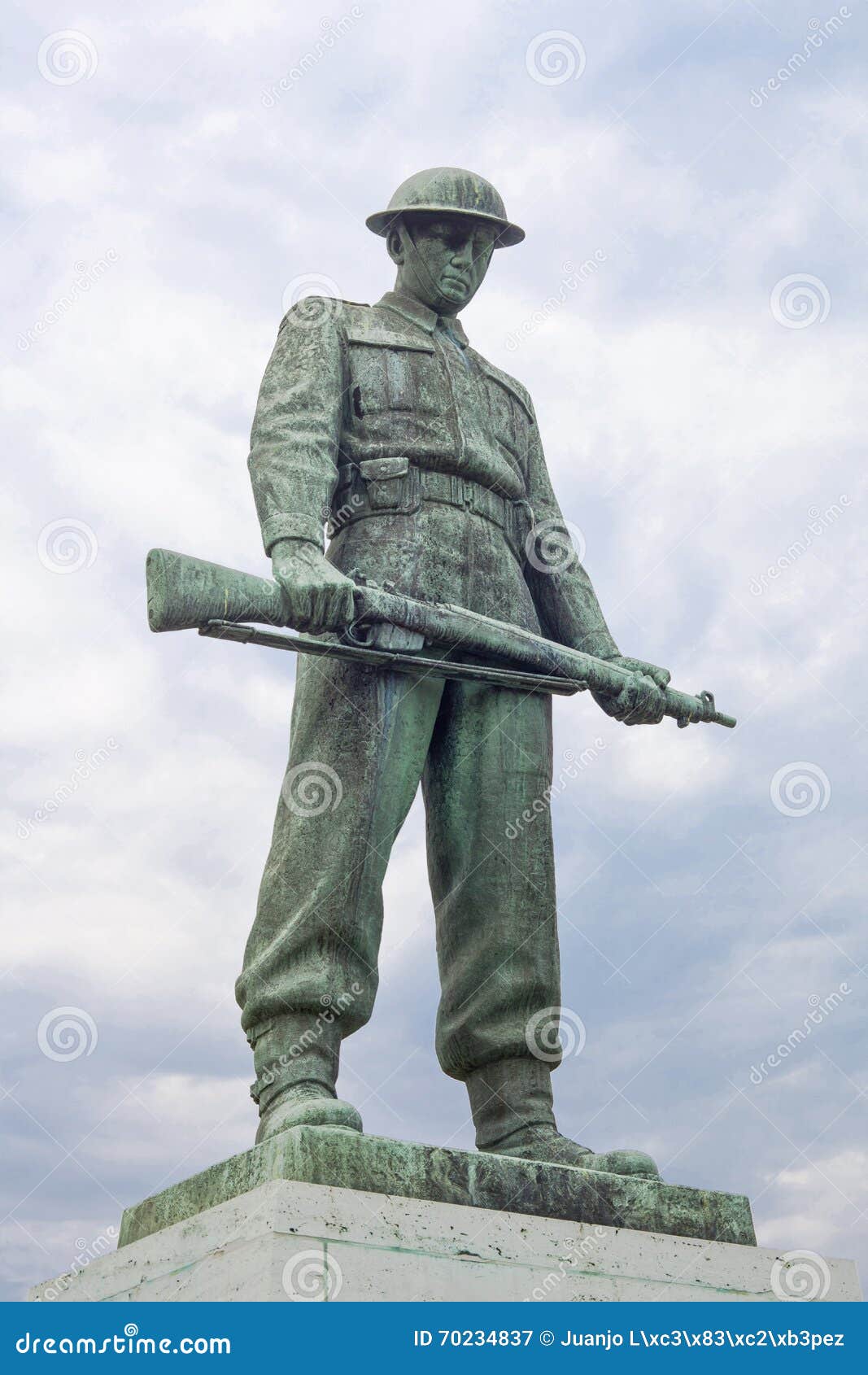 Statue of a Soldier from the First World War Editorial Photography ...