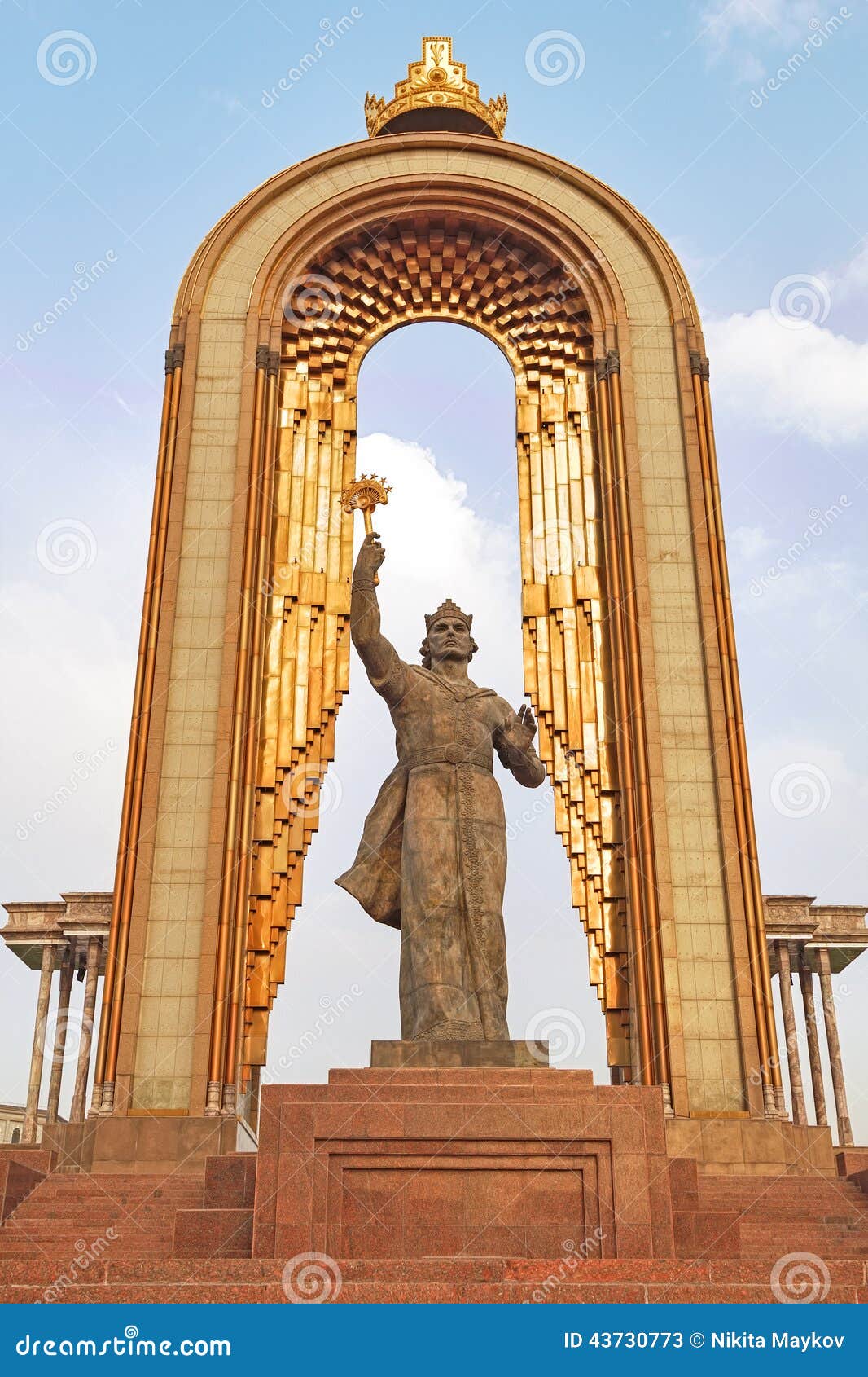 Statue Of Somoni Dushanbe Tajikistan Stock Image Image Of Palace