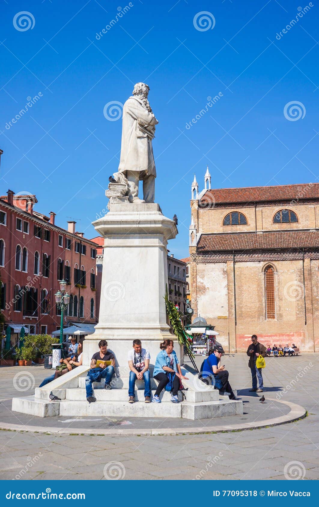 Statue on square editorial stock photo. Image of resting - 77095318