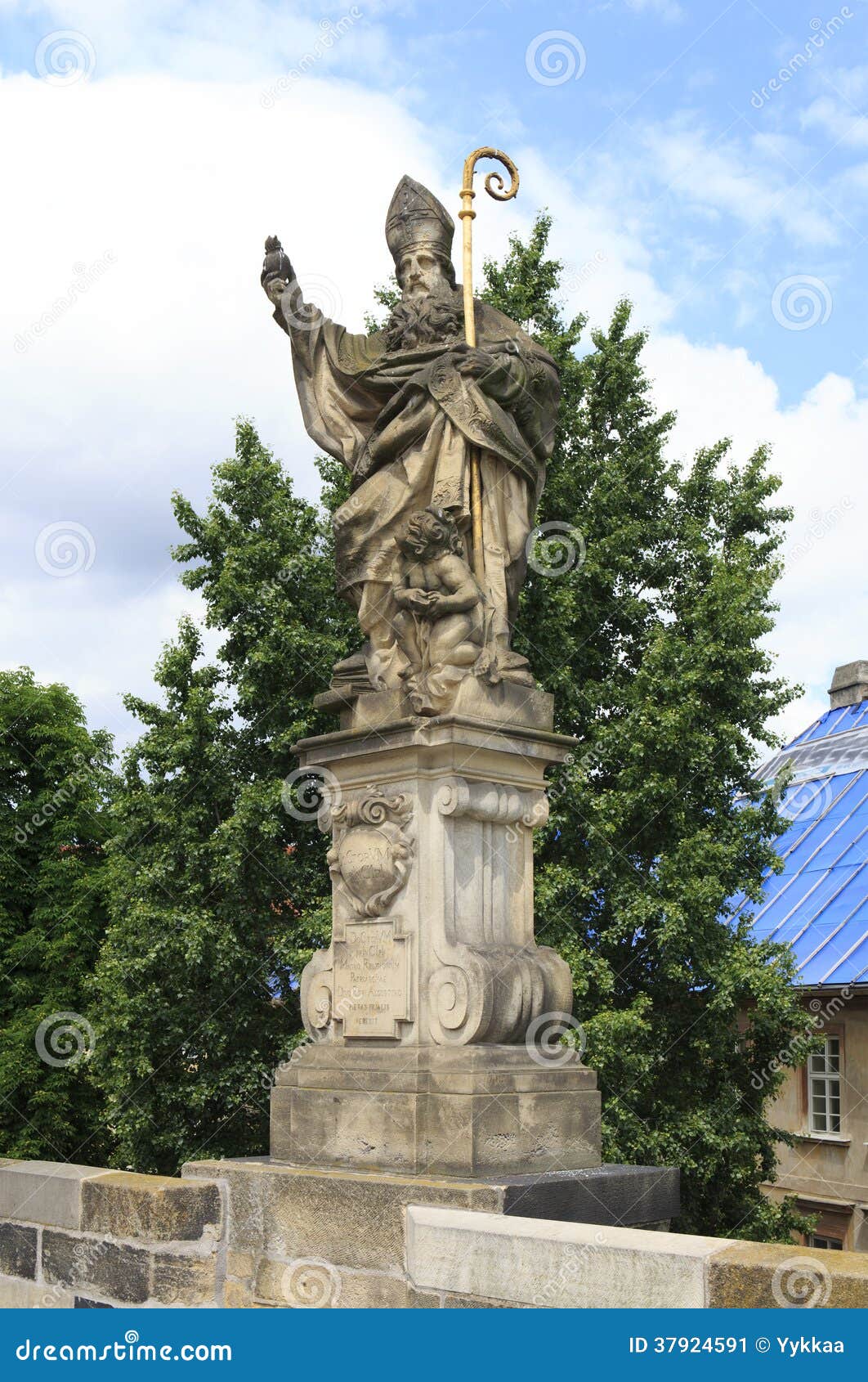 Statue of St. Augustine stock image. Image of summer - 37924591