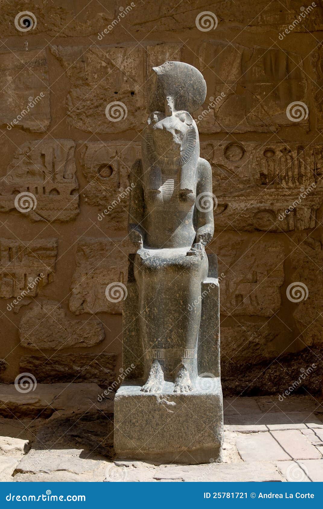 Statue in the Temple at Medinat Habu Stock Image - Image of site ...