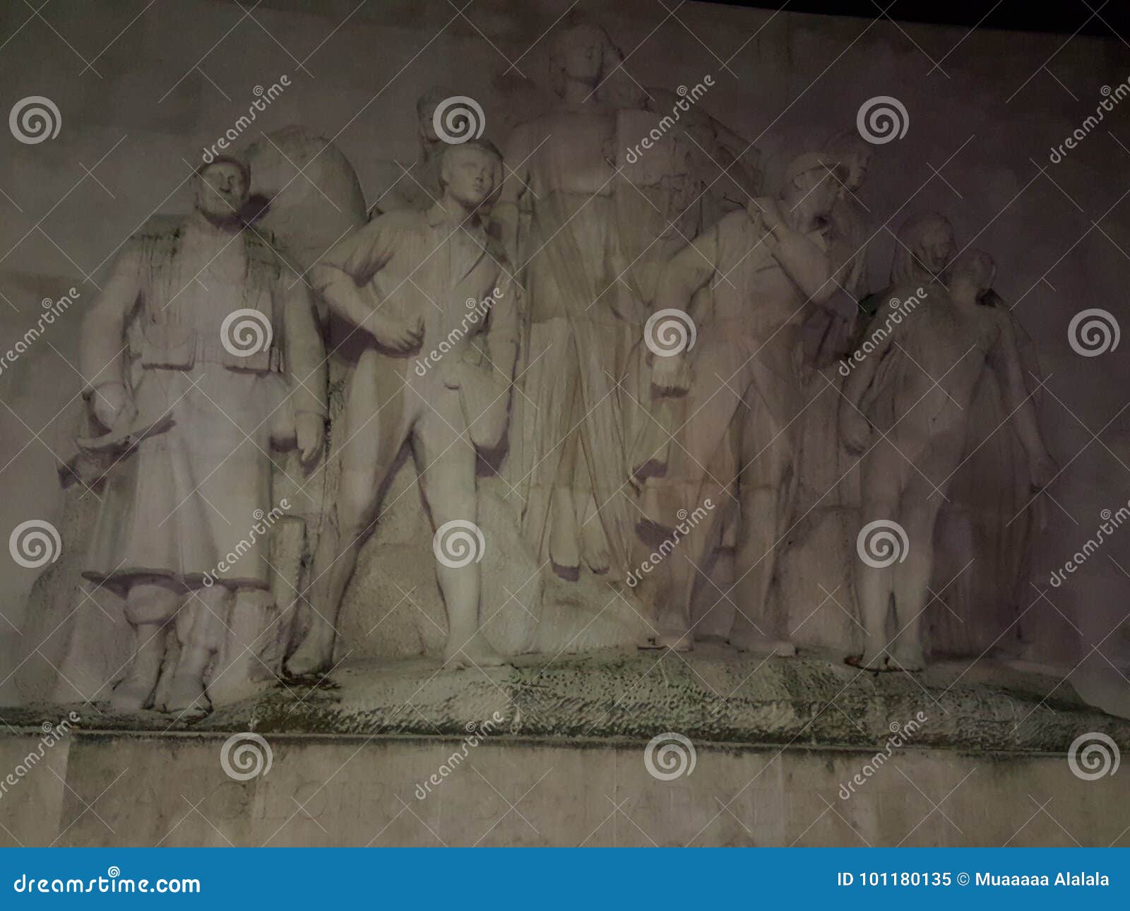 Status in Paris stock image. Image of famous, statue - 101180135