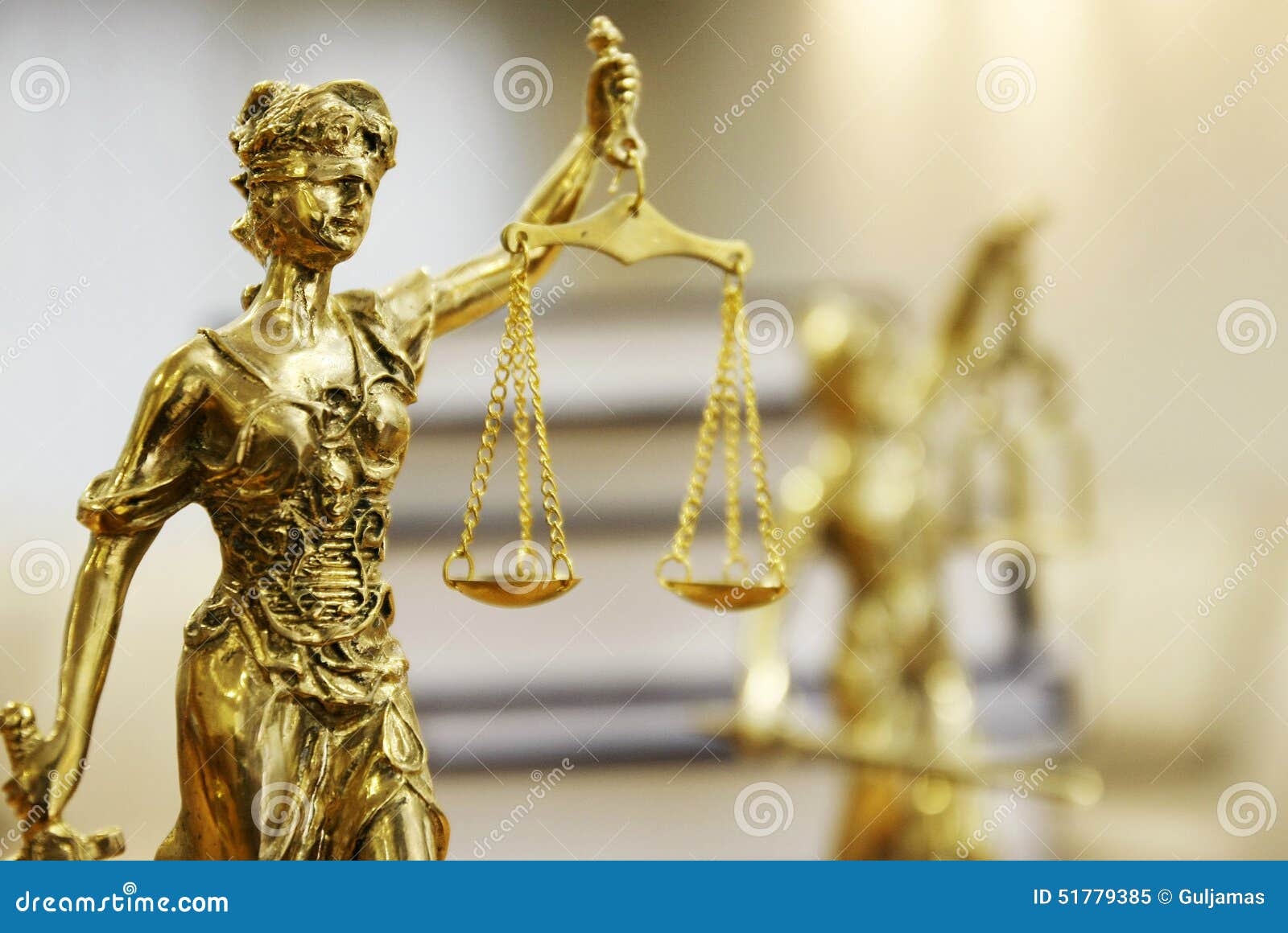Statue Von Dame Justice (Justitia) Stockbild - Bild von metall, fall ...