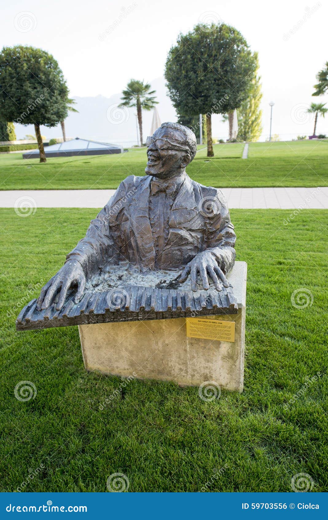 Statue Von Ray Charles in Montreux Redaktionelles Foto - Bild von ...
