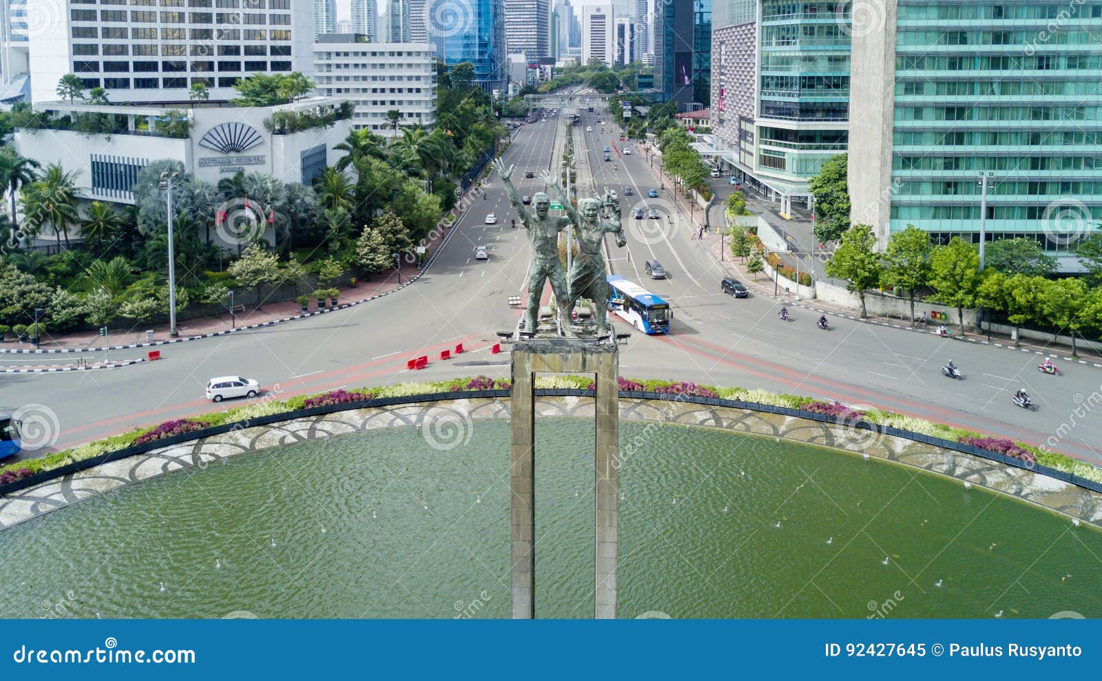 Statue of Welcome in the Jakarta Editorial Image - Image of city ...