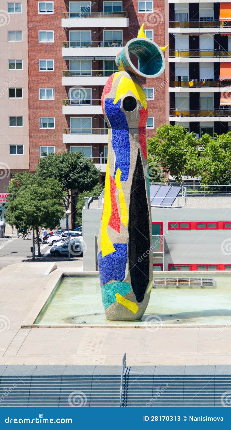 Big Bird And Woman Dancer With Colorful Flag At Seaworld Editorial ...