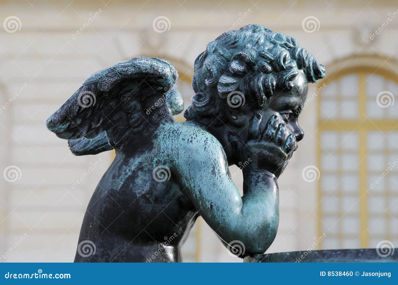 Statuen des Engels stockfoto. Bild von palast, dekoration - 8538460