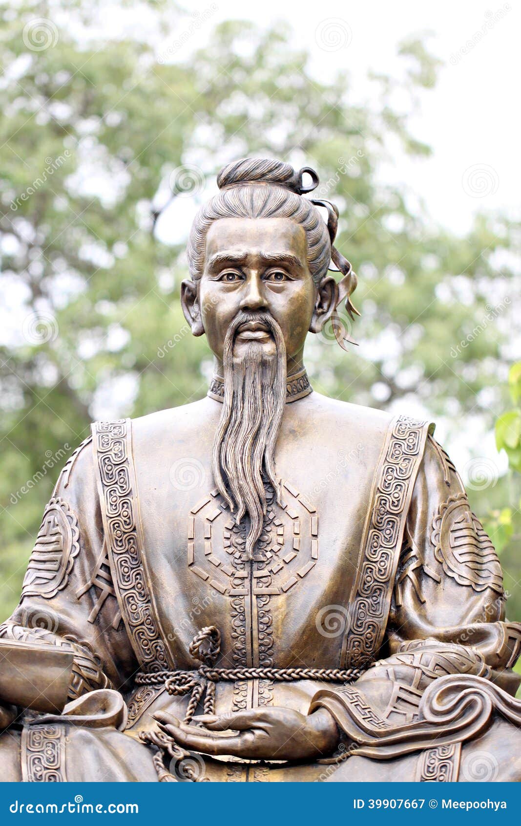 Statues of Chinese deity. stock image. Image of blessed - 39907667